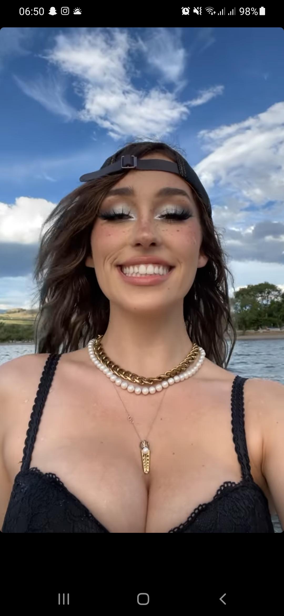 Ig story | Scrolller