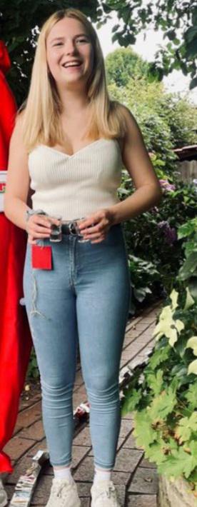 ihre titten machen mich zu geil wie ist es mit euch? | Scrolller