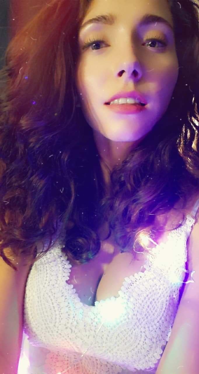 I'll keep the light on for ya dear;) | Scrolller