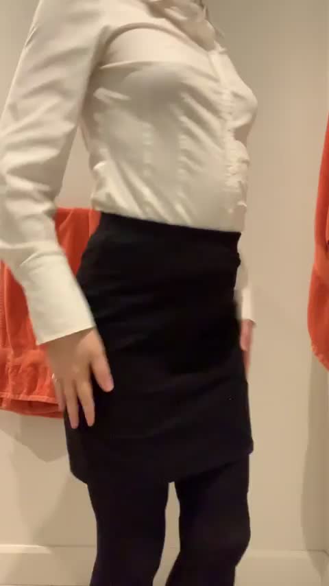 I'm applying for the position of private secretary, are you the boss who is doing the interviews ...