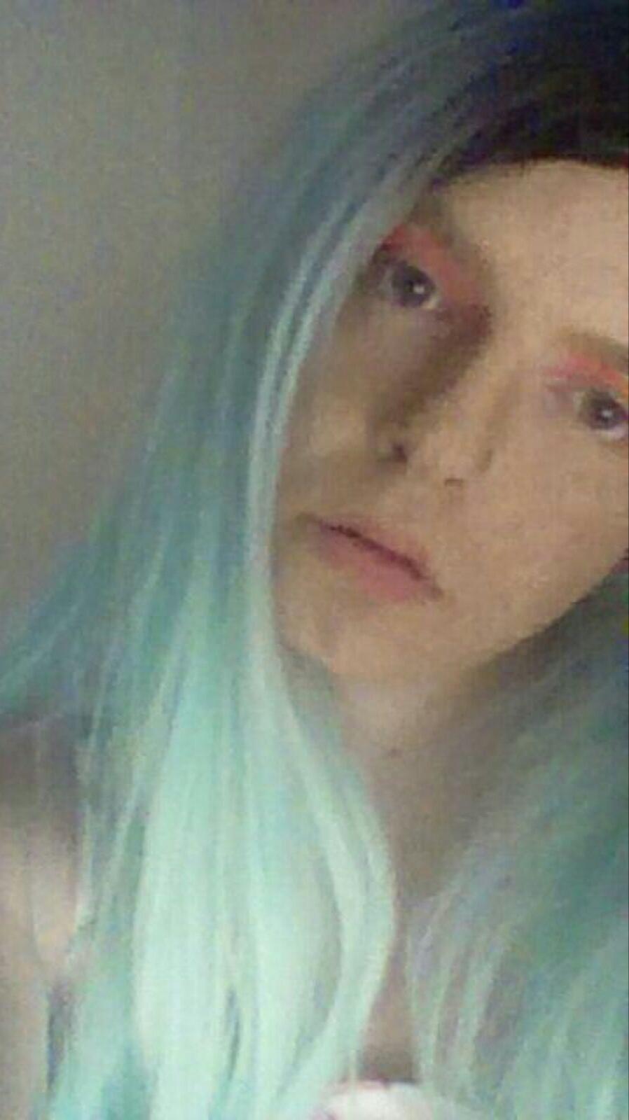 Send validation daddy 👉👈 | Scrolller