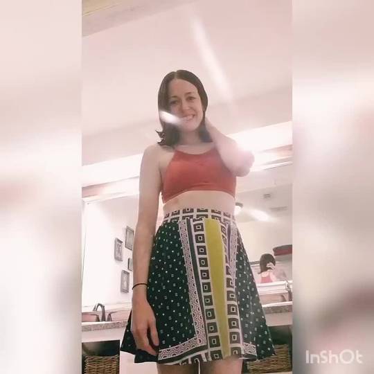 I'm in an extra fun mood tonight | Scrolller