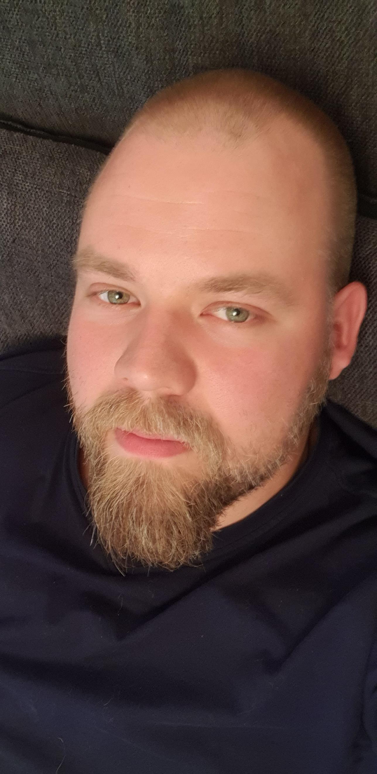 I'm tired... | Scrolller