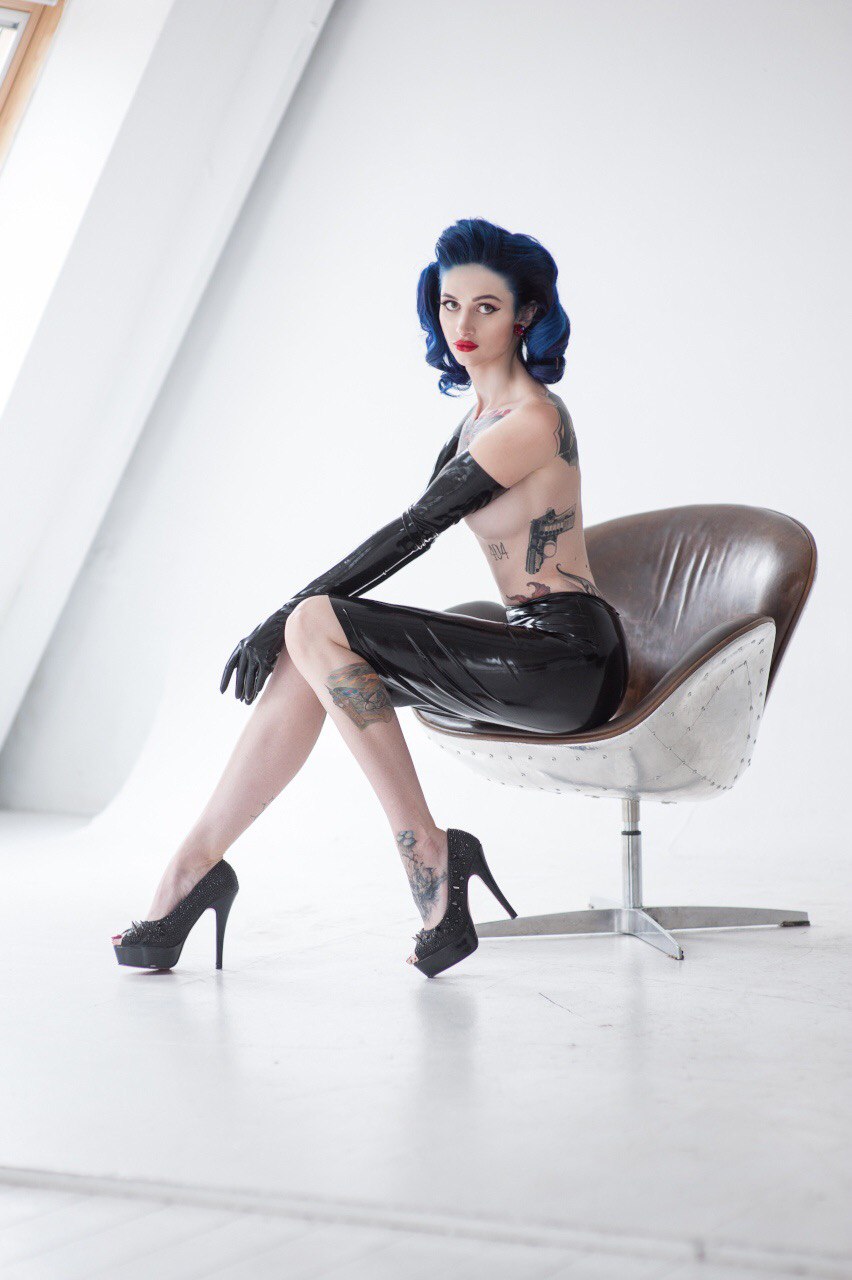 Im turn you on in latex? | Scrolller