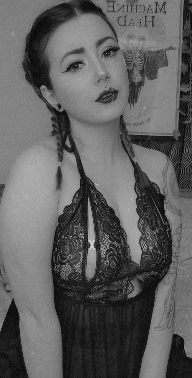 Black Heart 🖤 Dead Soul | Scrolller