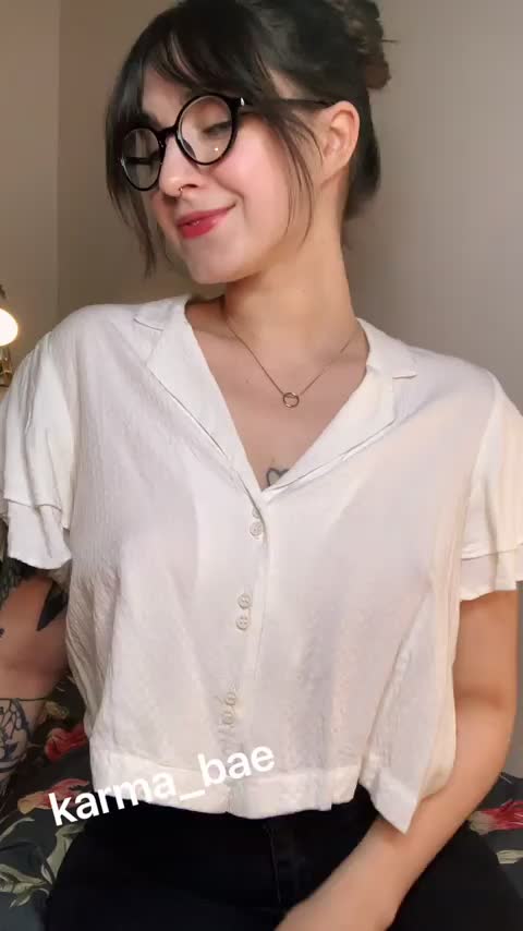 Date with me is never ending sneaky flashes😛 | Scrolller