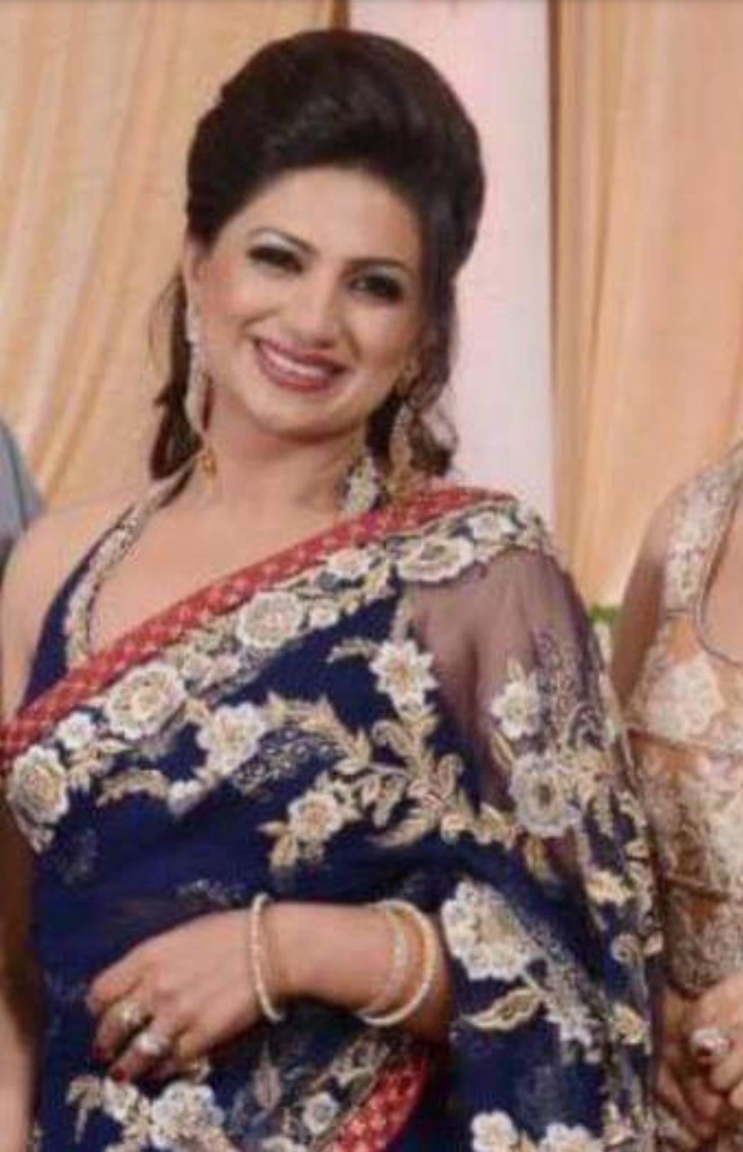 Imagine what's underneath ;) | Scrolller