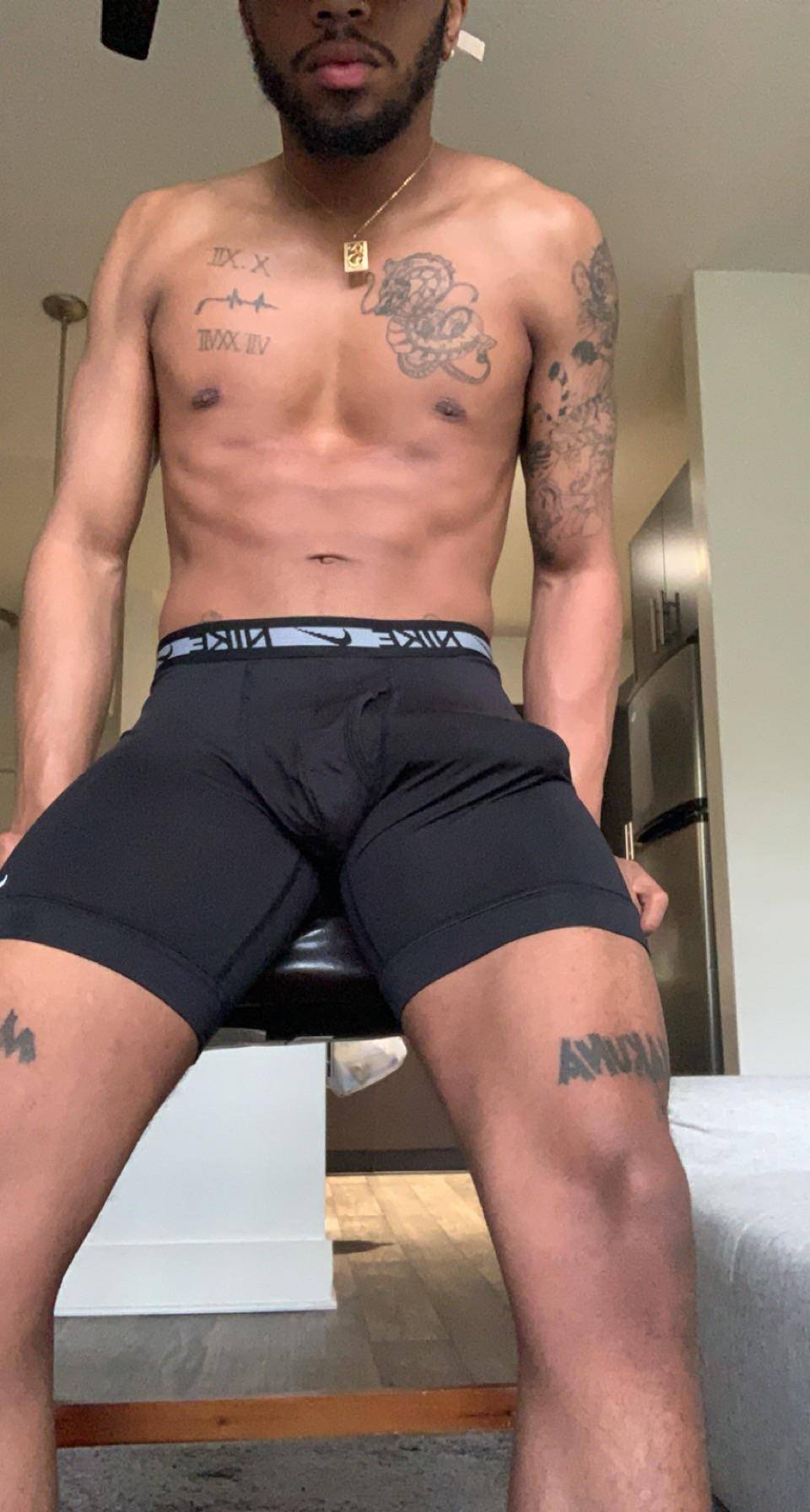 Imma let it loose | Scrolller