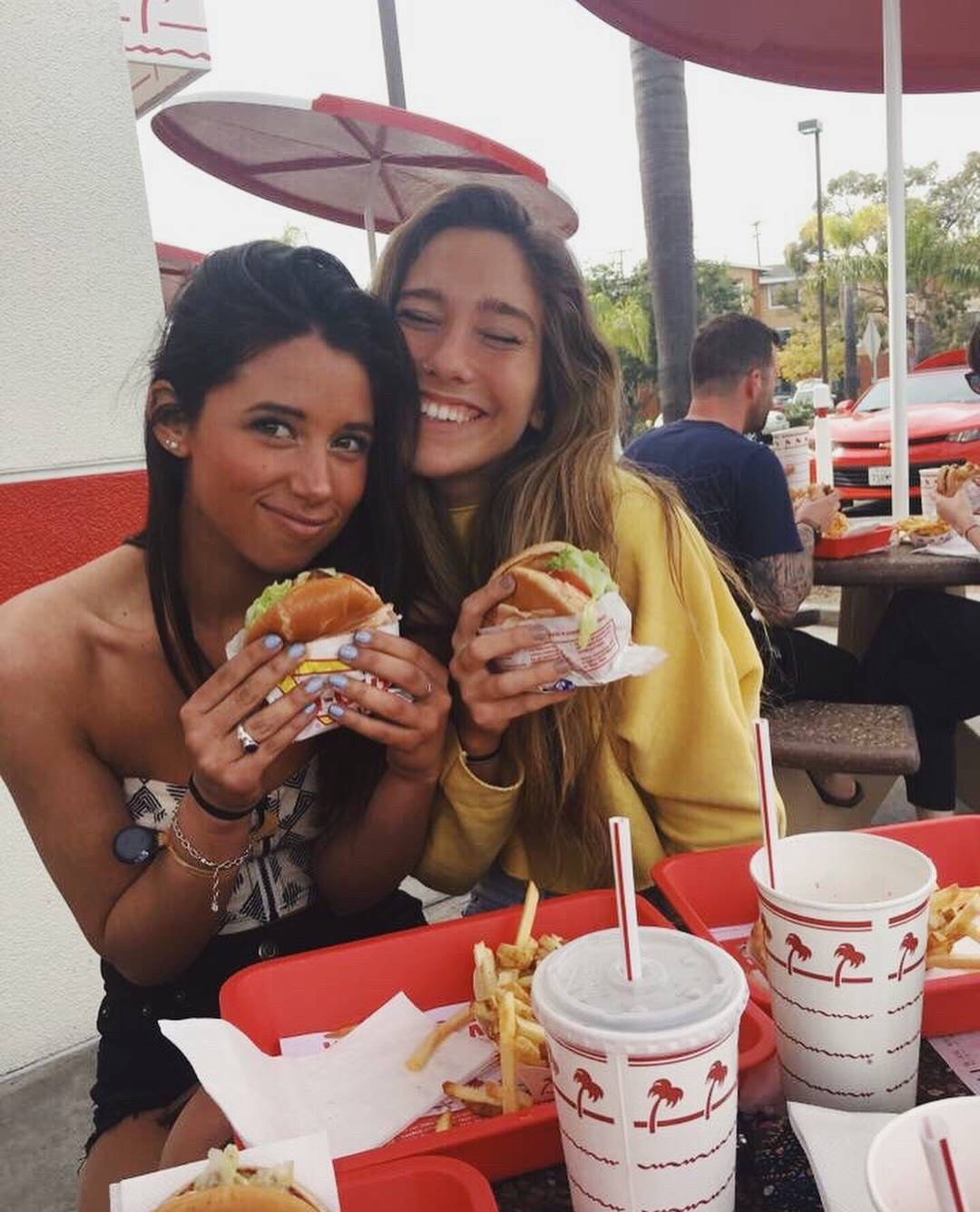 In-N-Out Burger | Scrolller