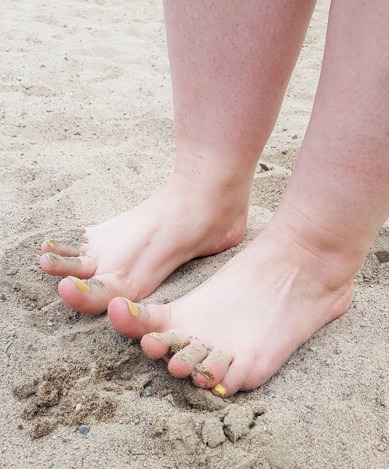 In Search Of Someone To Worship My Feet 😇🙃 Scrolller