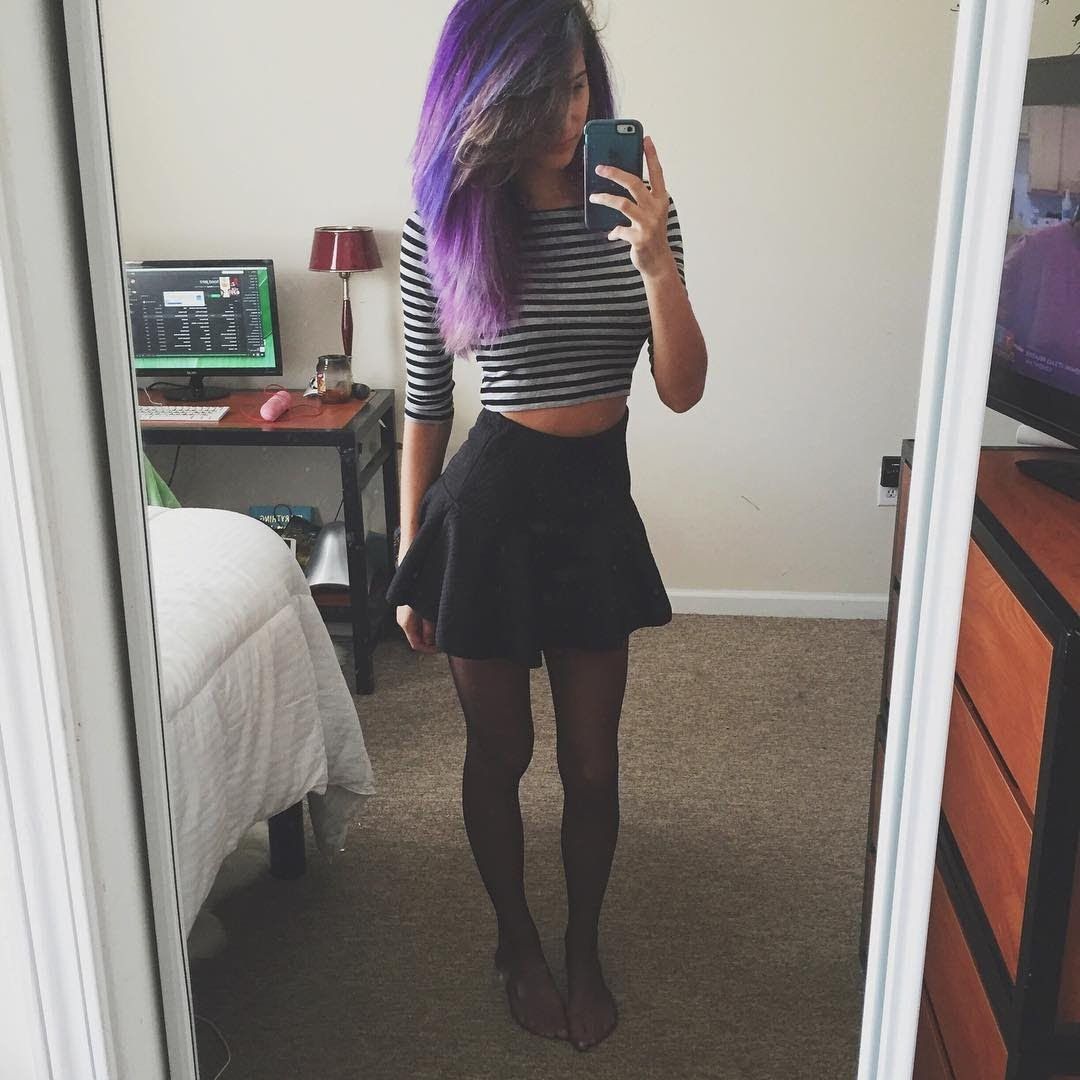 Incredible legs 🥵 | Scrolller