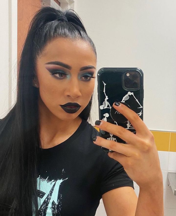 Indi Hartwell Scrolller 9026