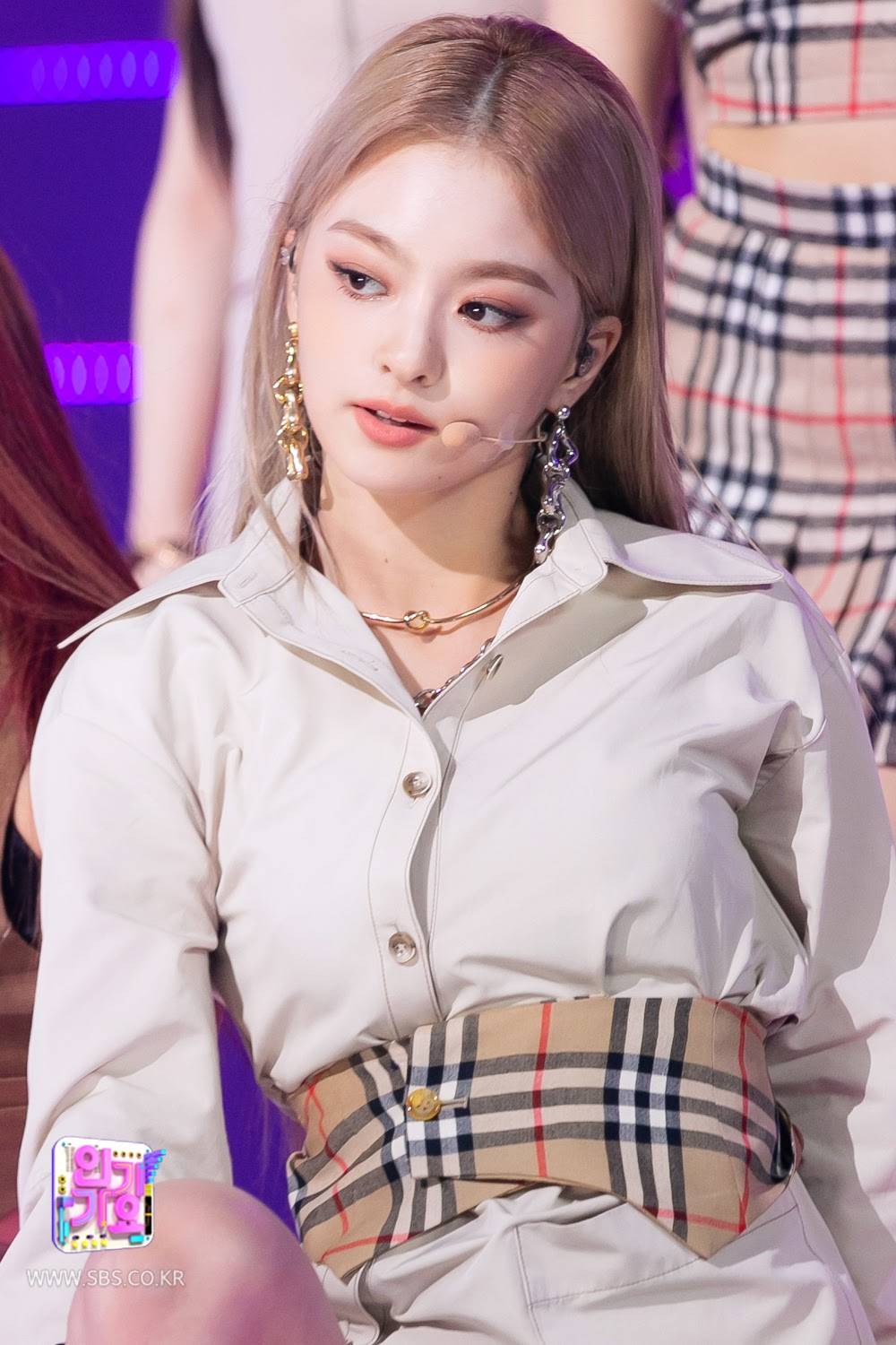 Inkigayo Nagyung | Scrolller