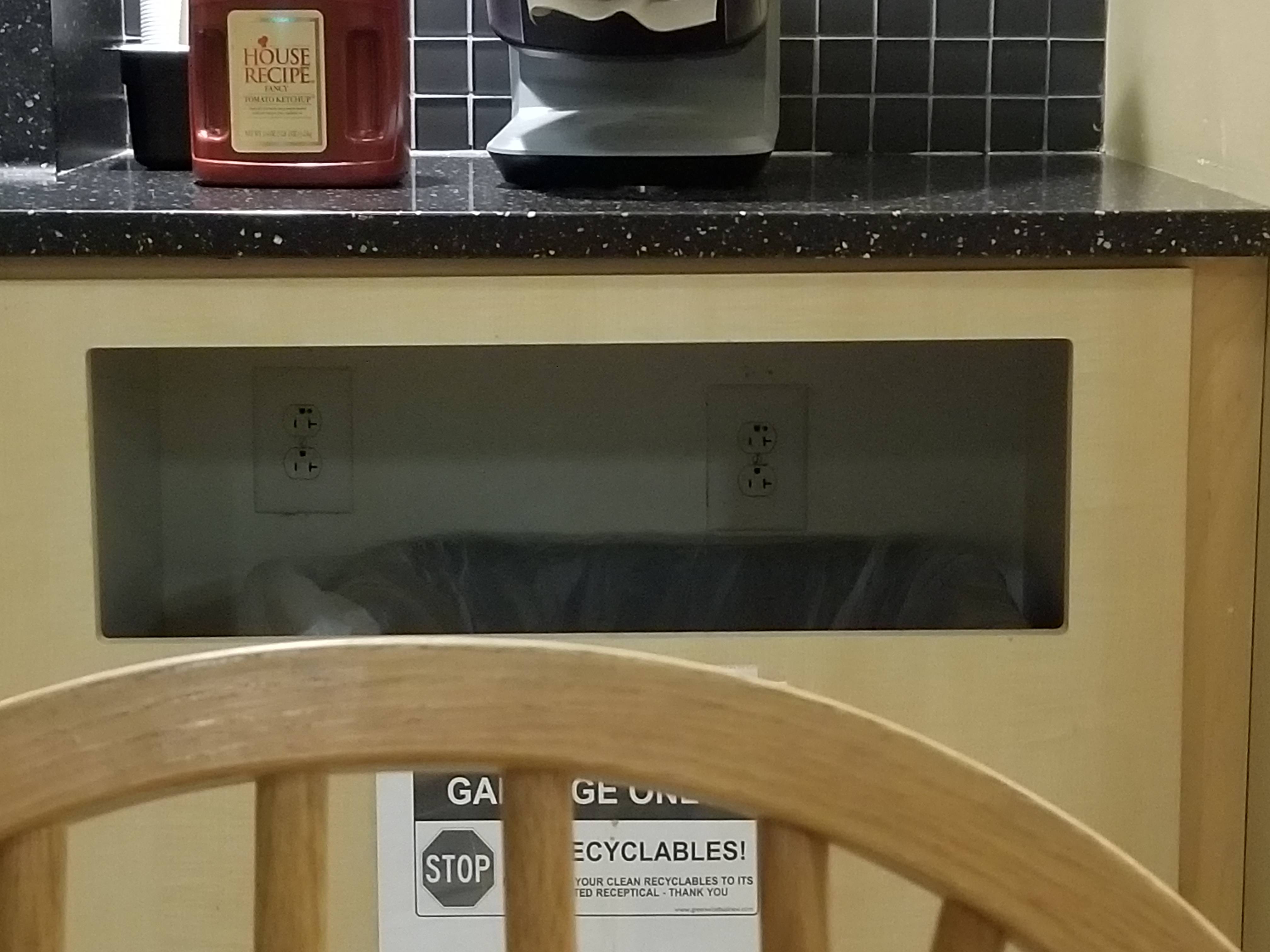 Inside the gqrbage cabinet? | Scrolller