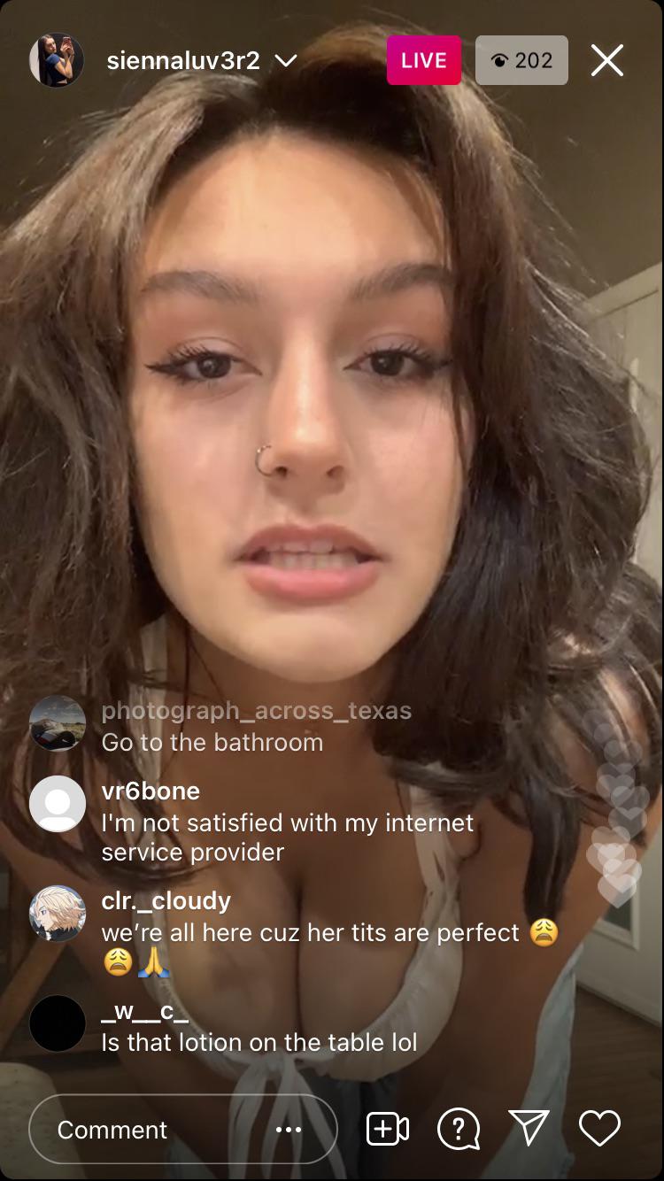 insta live flash at 500 | Scrolller