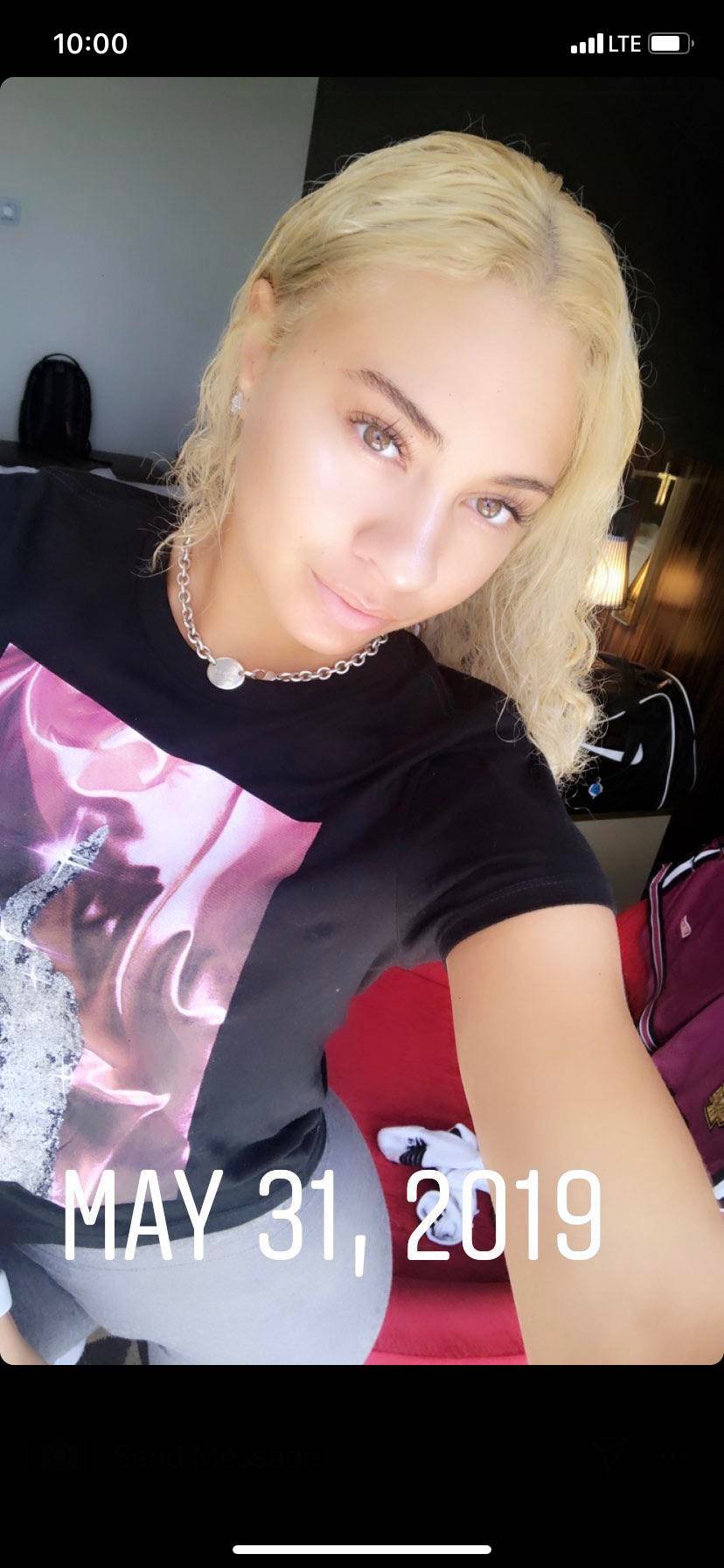 Insta Story | Scrolller