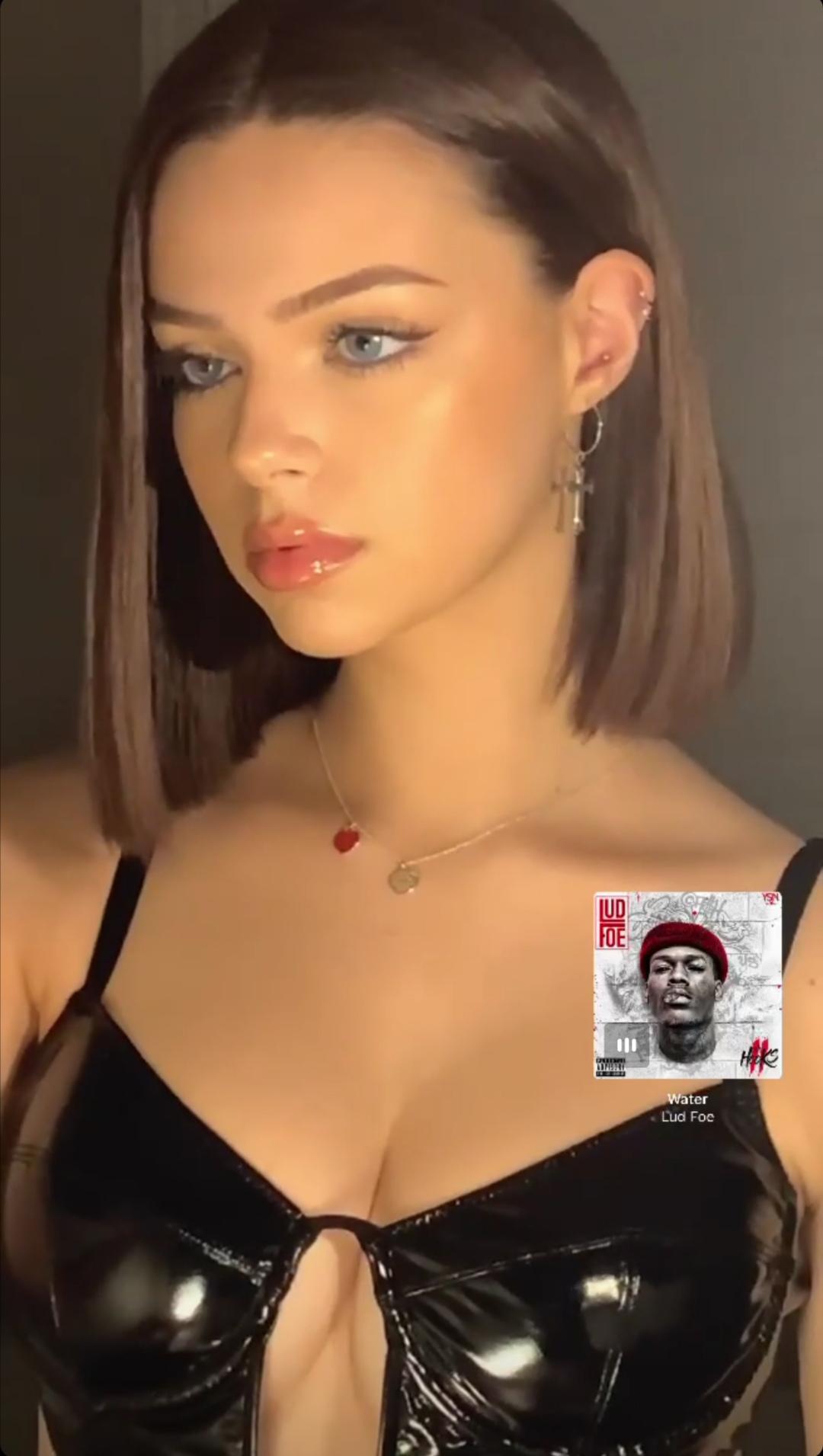 Insta story highlights 😍😍 | Scrolller