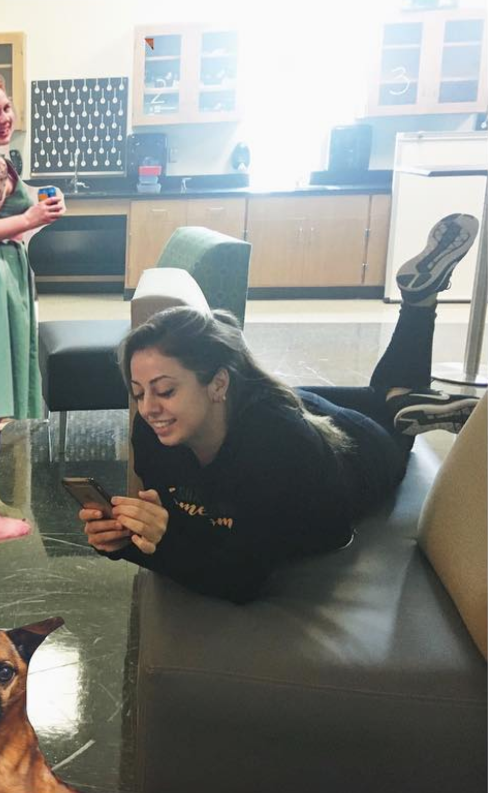 Interesting Position Miss. Would have loved if she posed like this for My Geometry Class | Scrolller