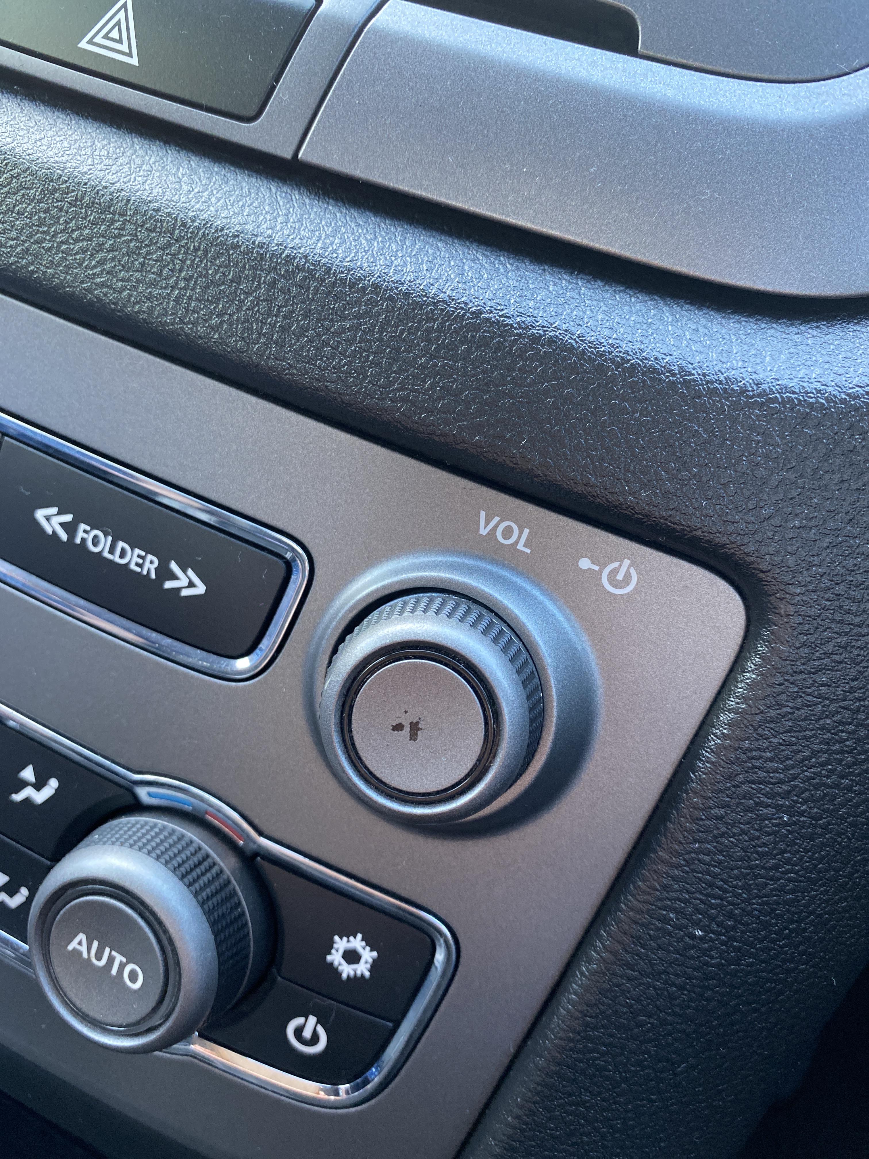 interior help please, there is this scratch on the material of my volume knob how do I fix this ...