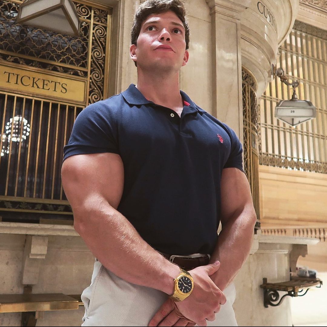 Is he too big? | Scrolller