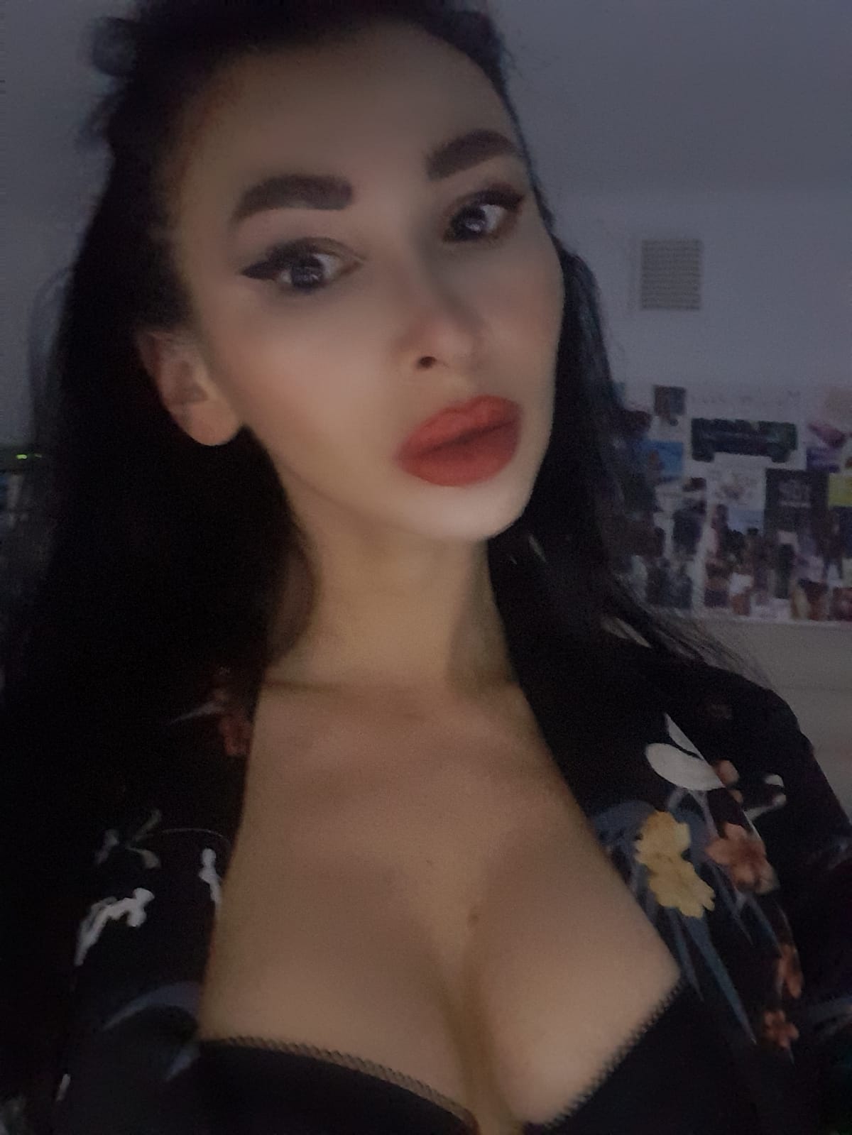 Let me know bae, let me know 🥰 | Scrolller