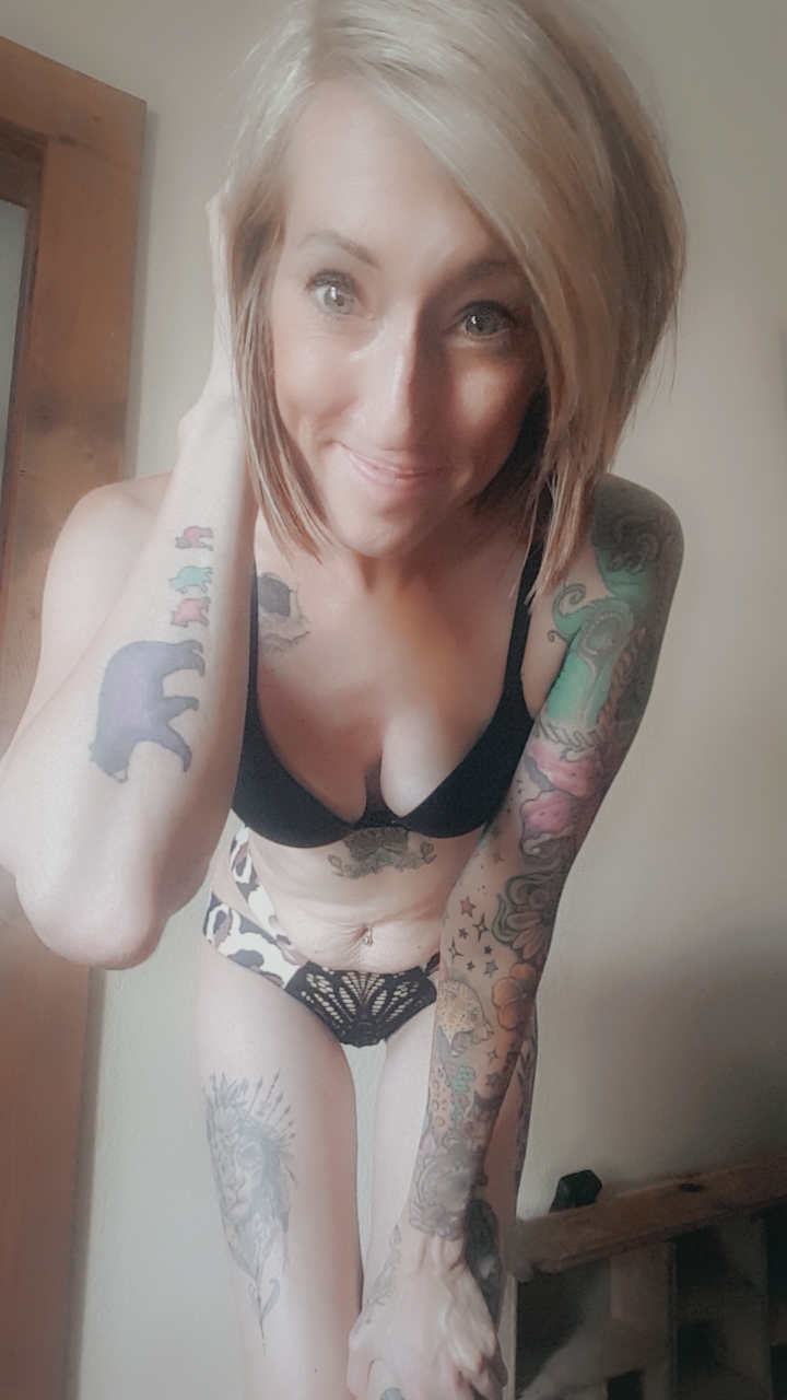 Is my mom bod still hot? | Scrolller