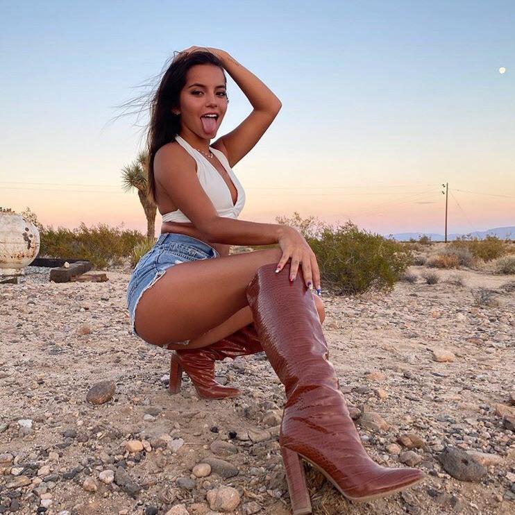 Isabela Merced | Scrolller