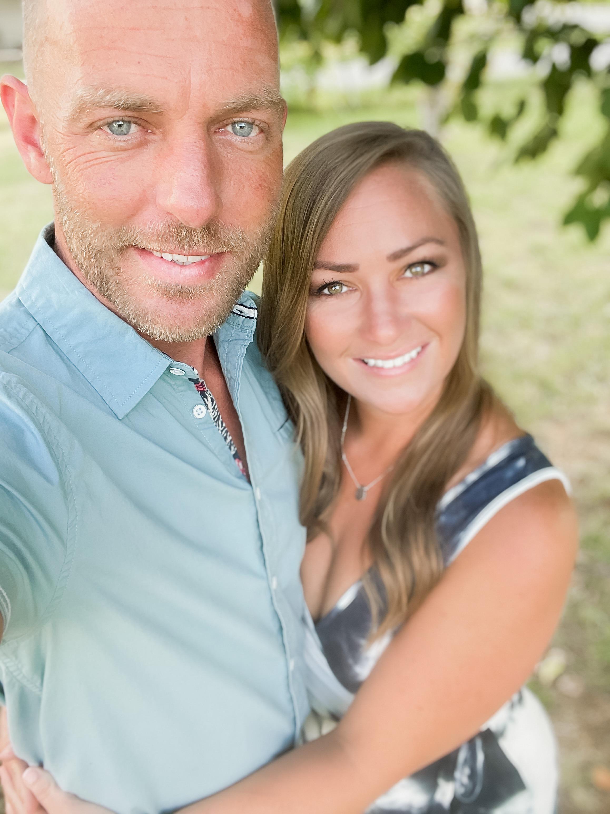 It’s a double date night for us. Should be fun 😈🍍 👫+👫 | Scrolller