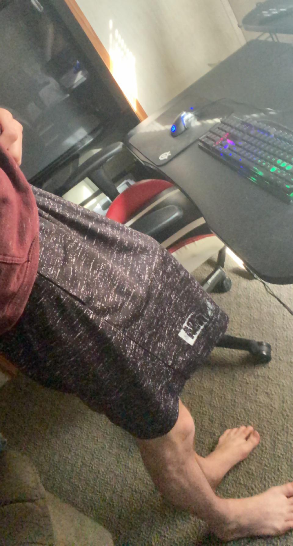 It’s so long I can’t hide it 🙈 | Scrolller