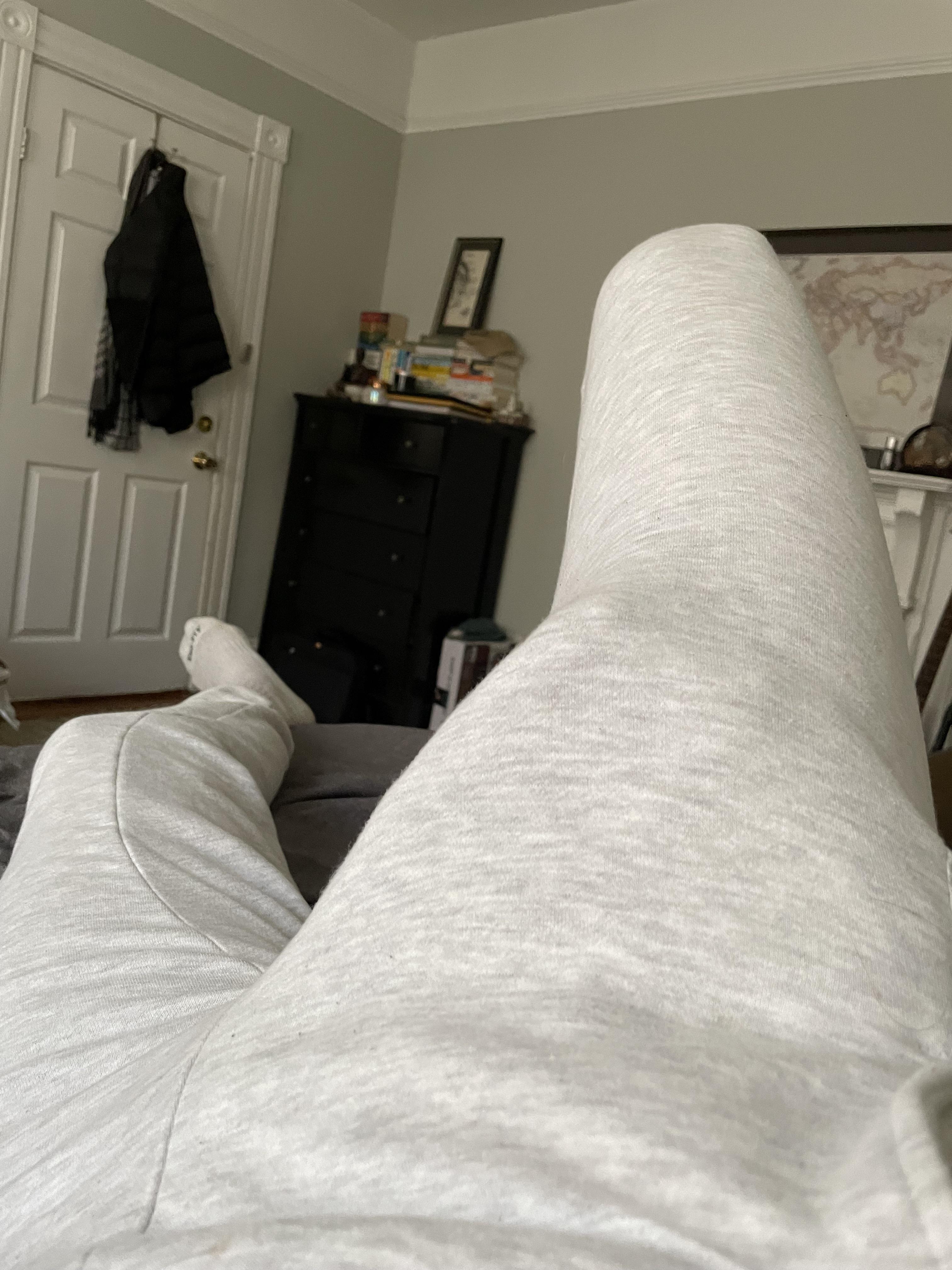 It’s hard to hide bulges that go halfway down your leg 😅 | Scrolller