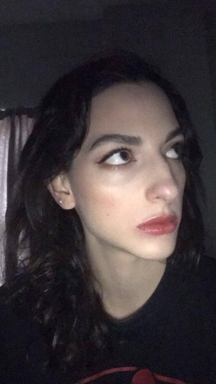 It’s nice seeing girls on here with noses like mine because I feel like I never see girls in ...