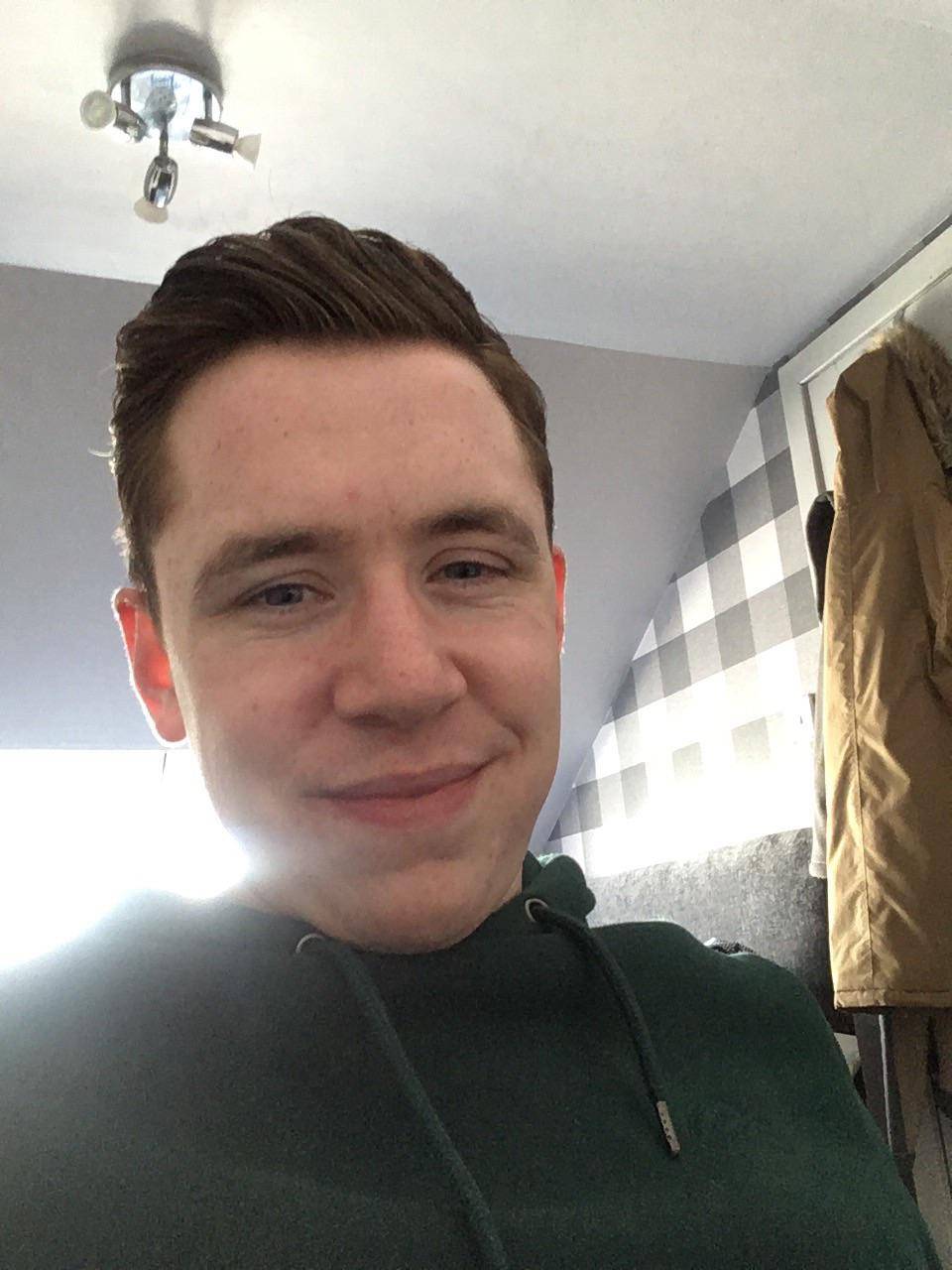 It’s Wednesday my dudes! I look like death 💀 | Scrolller