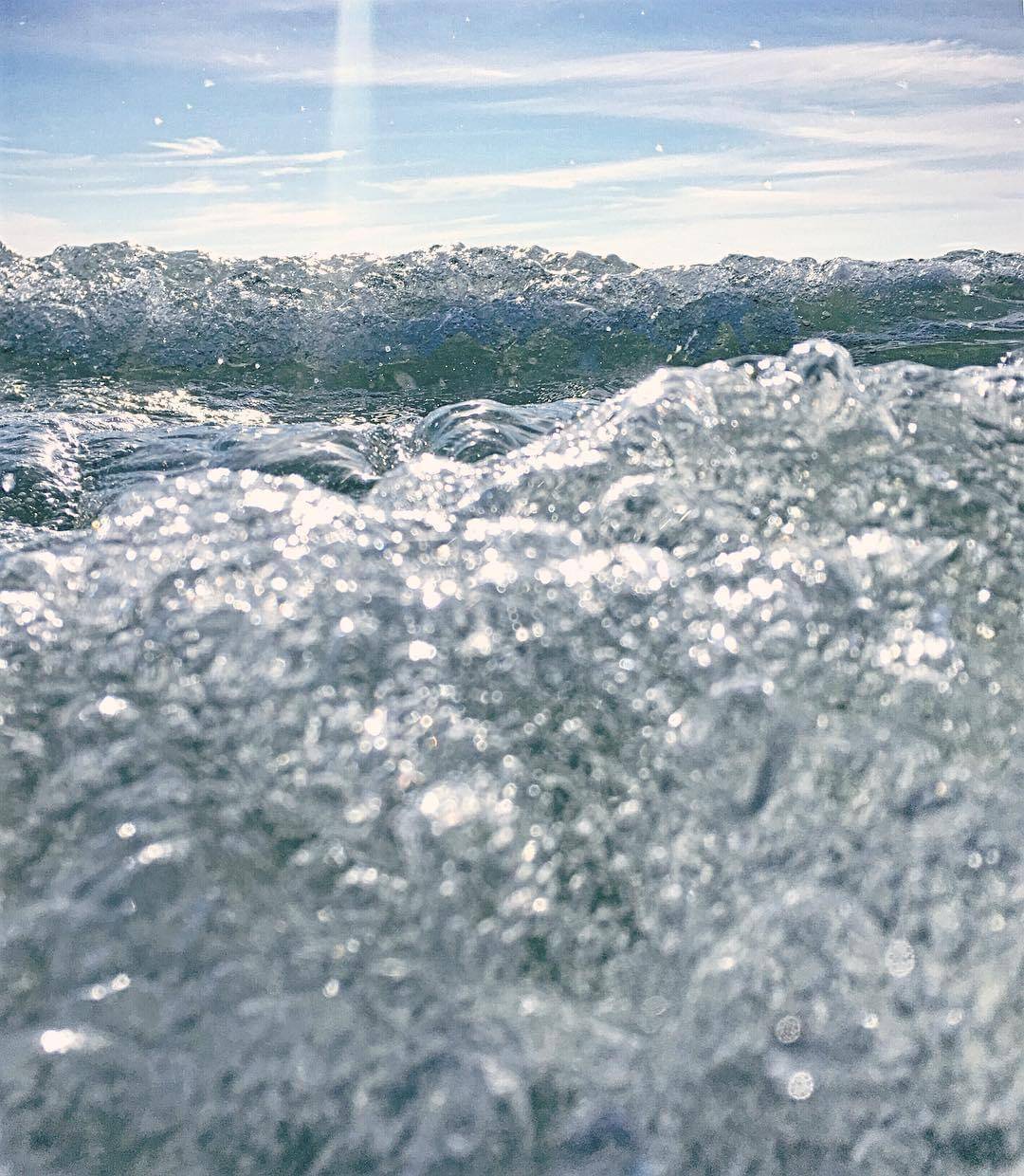 ITAP of ocean waves | Scrolller