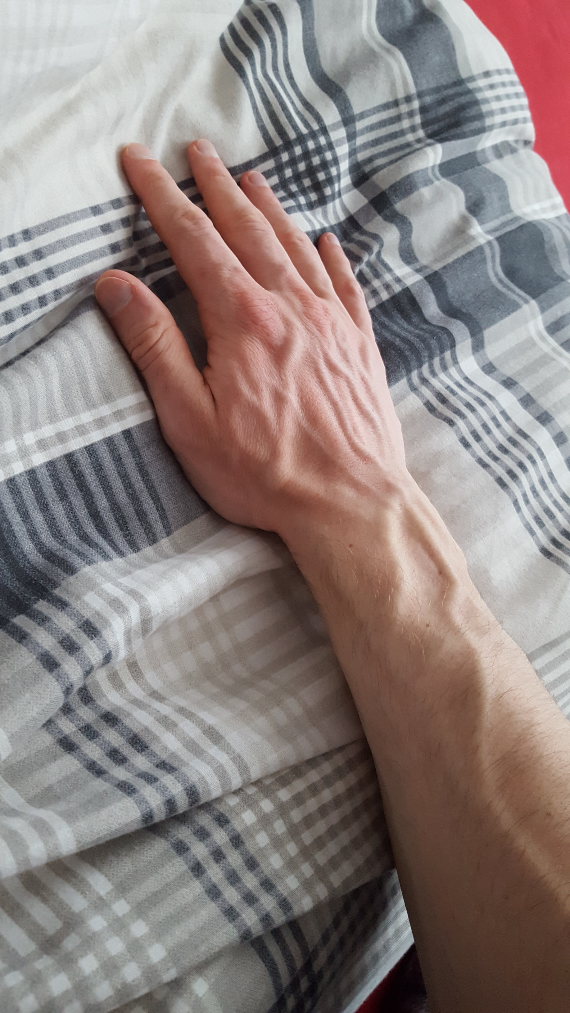 It's getting warm | Scrolller