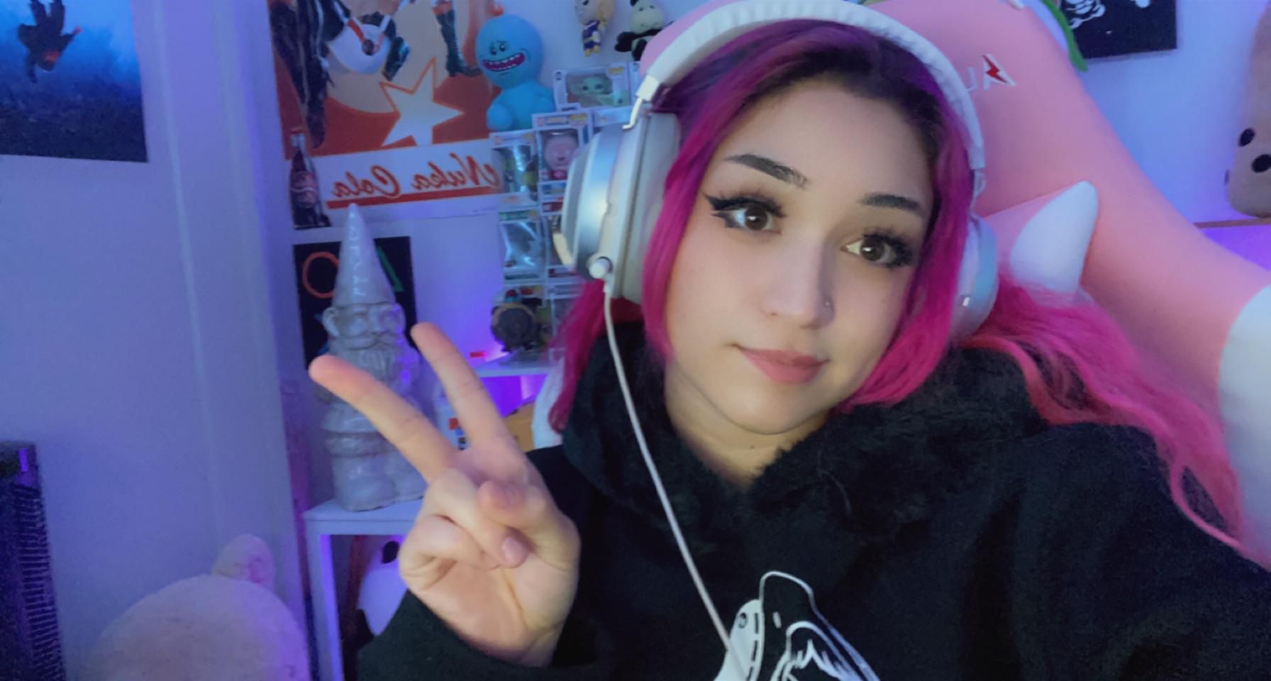 it's my cake day! | Scrolller