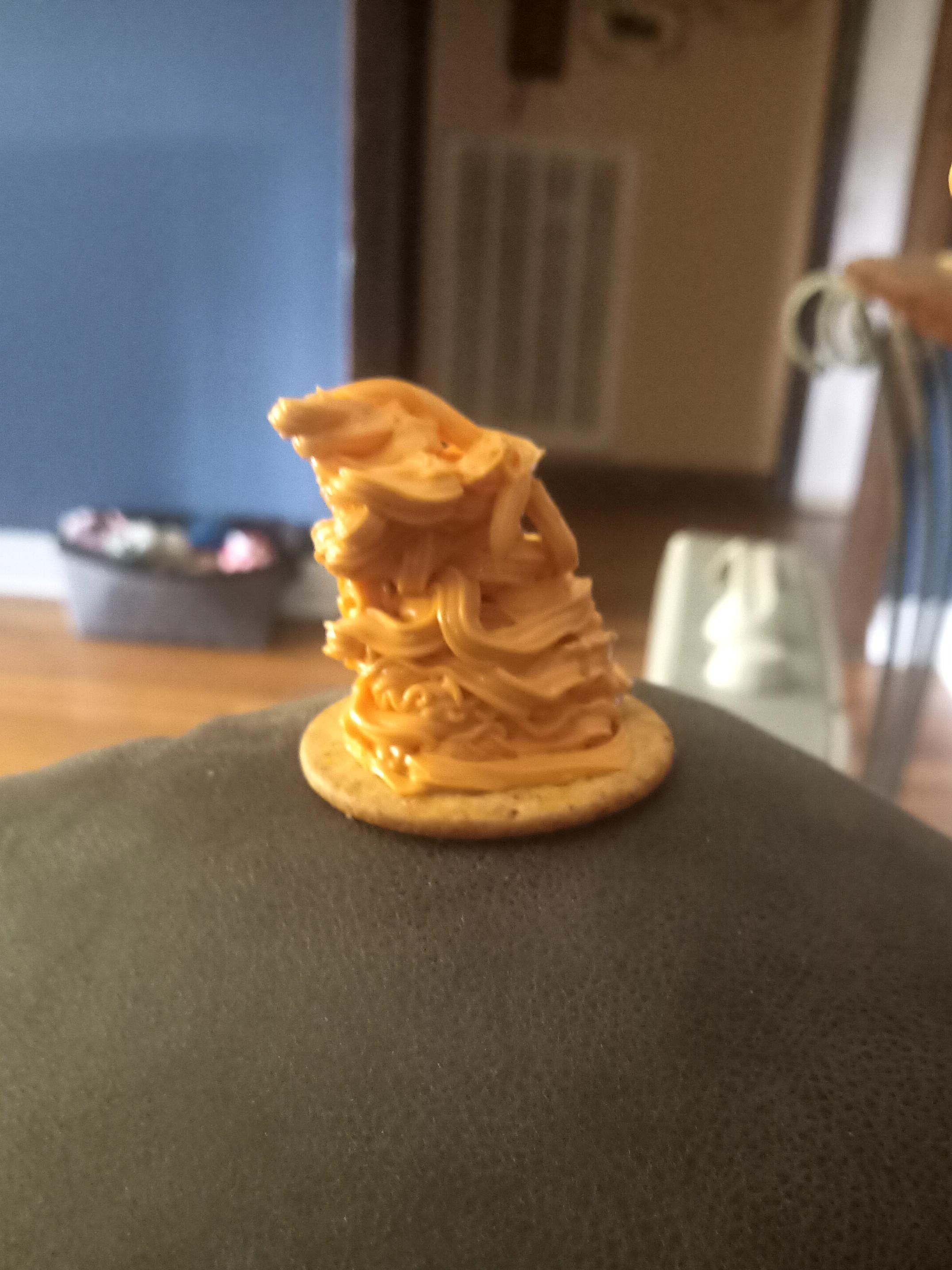 It's the leaning tower of cheesa | Scrolller