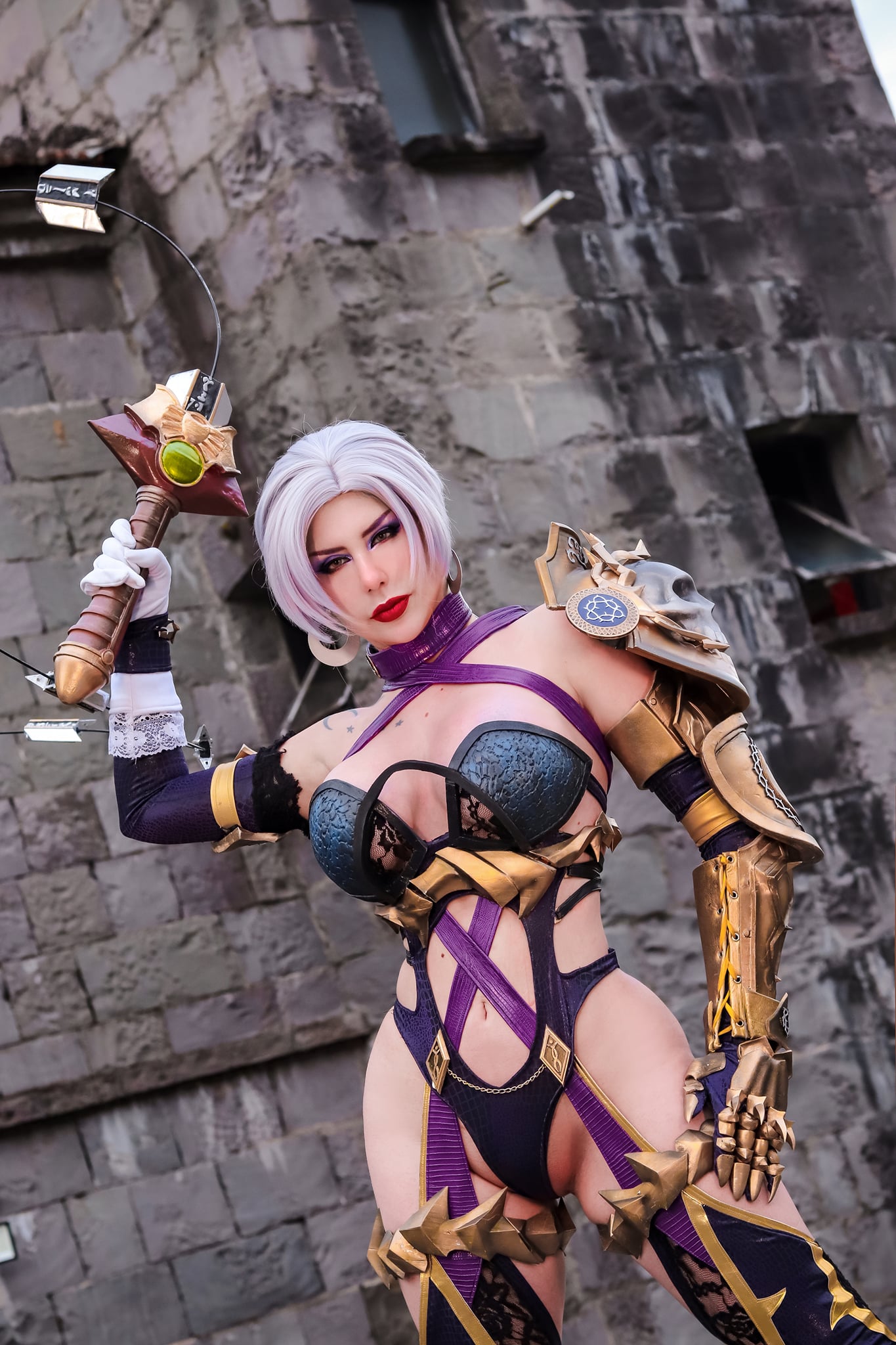 Ivy cosplay by Giu Hellsing | Scrolller