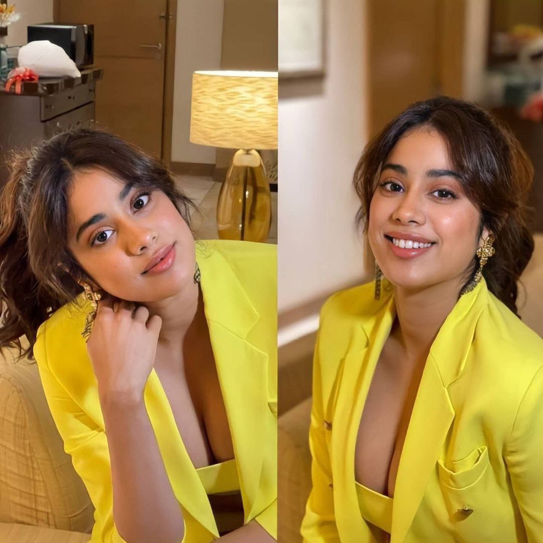 Check those jugs of Jahnvi Kapoor | Scrolller