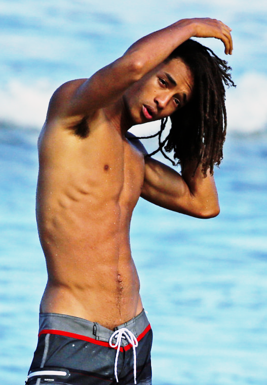 Jaden Smith | Scrolller