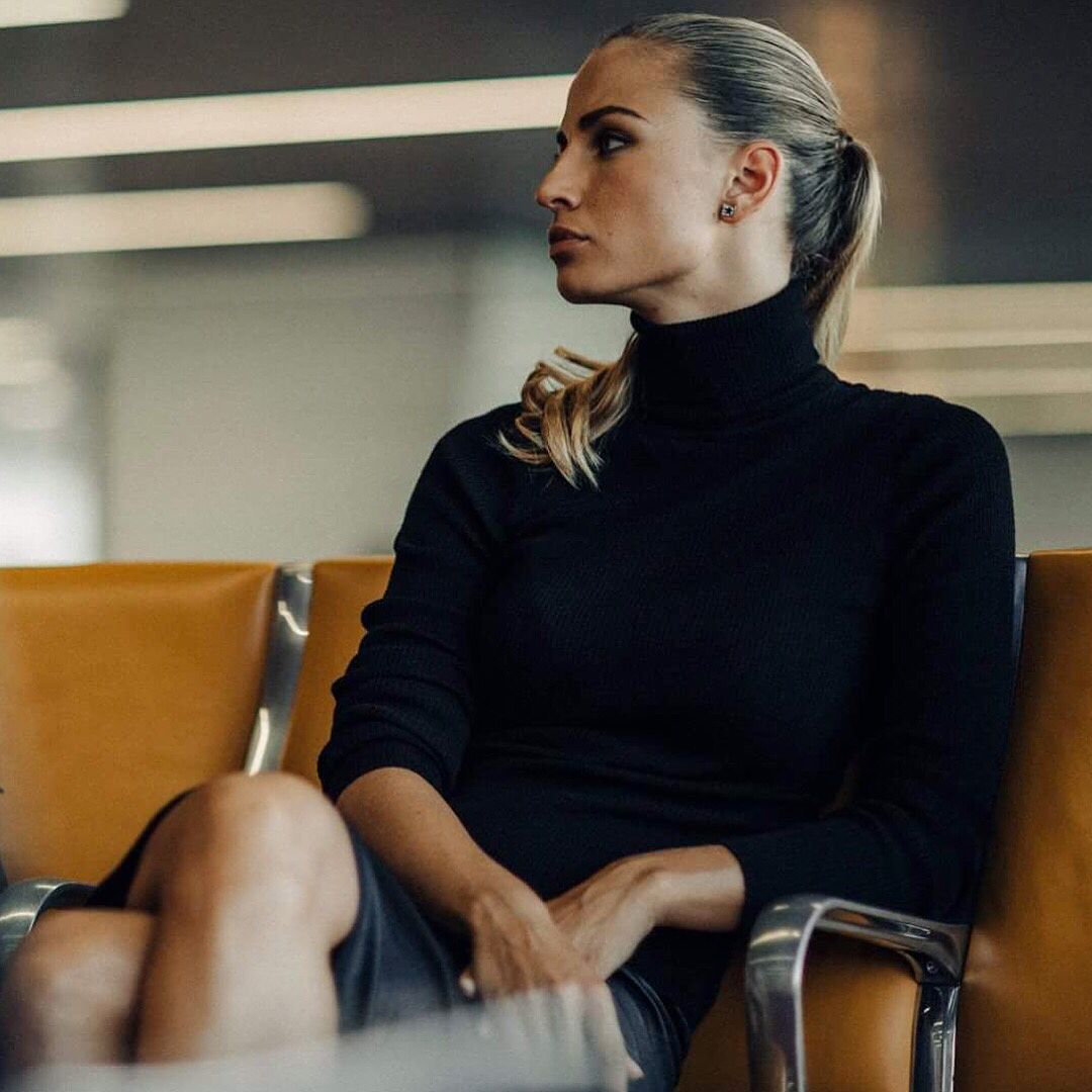 Jane Aude-Deville | Scrolller