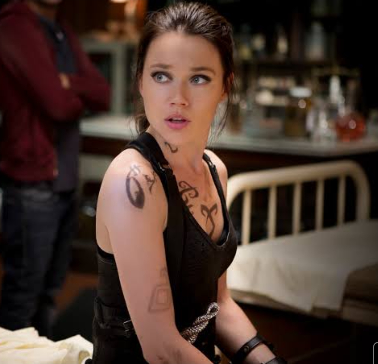 Jemima West is insanely pretty! (Mortal Instruments: City Of Bones) | Scrolller