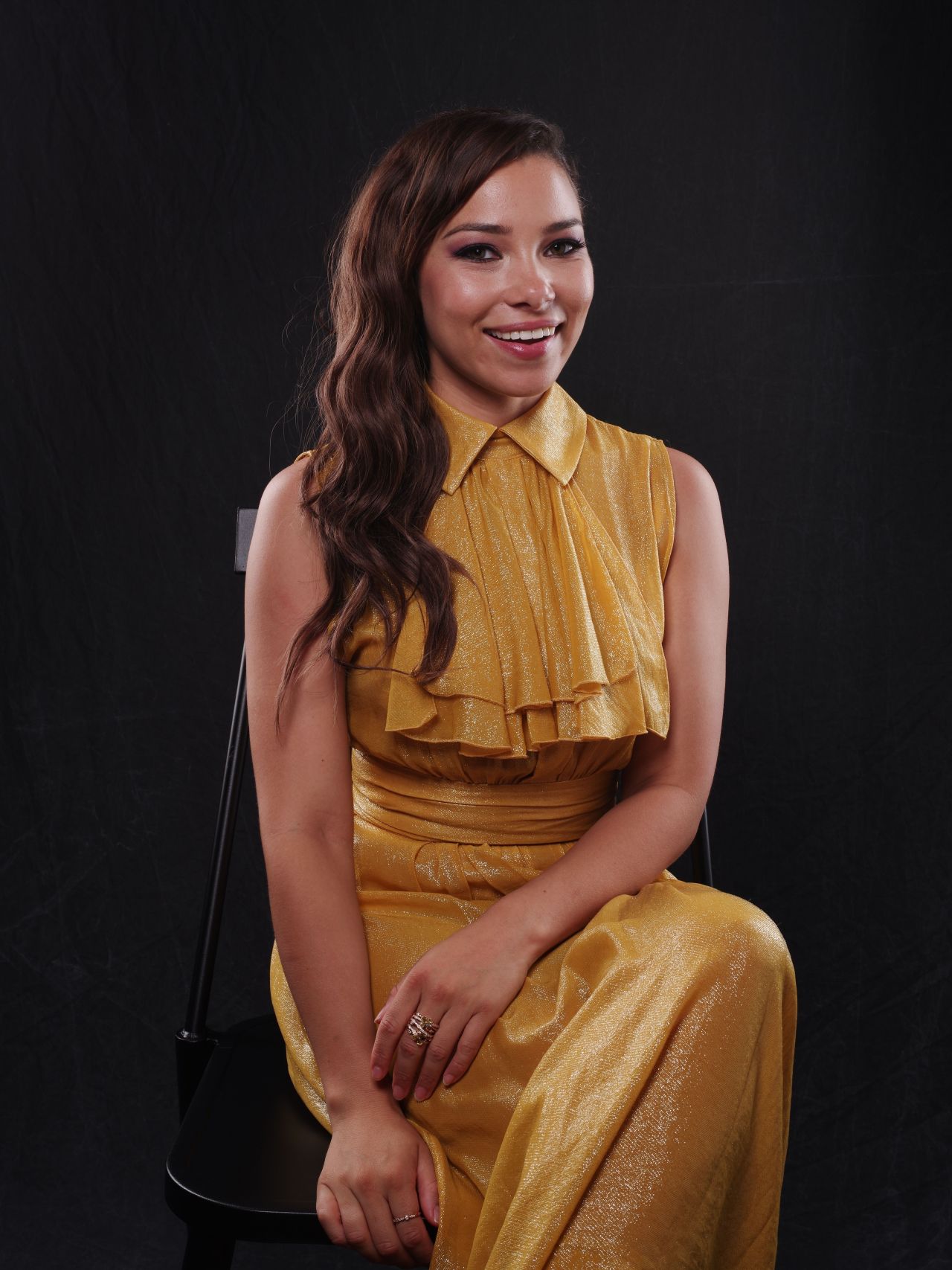 Jessica Parker Kennedy Scrolller
