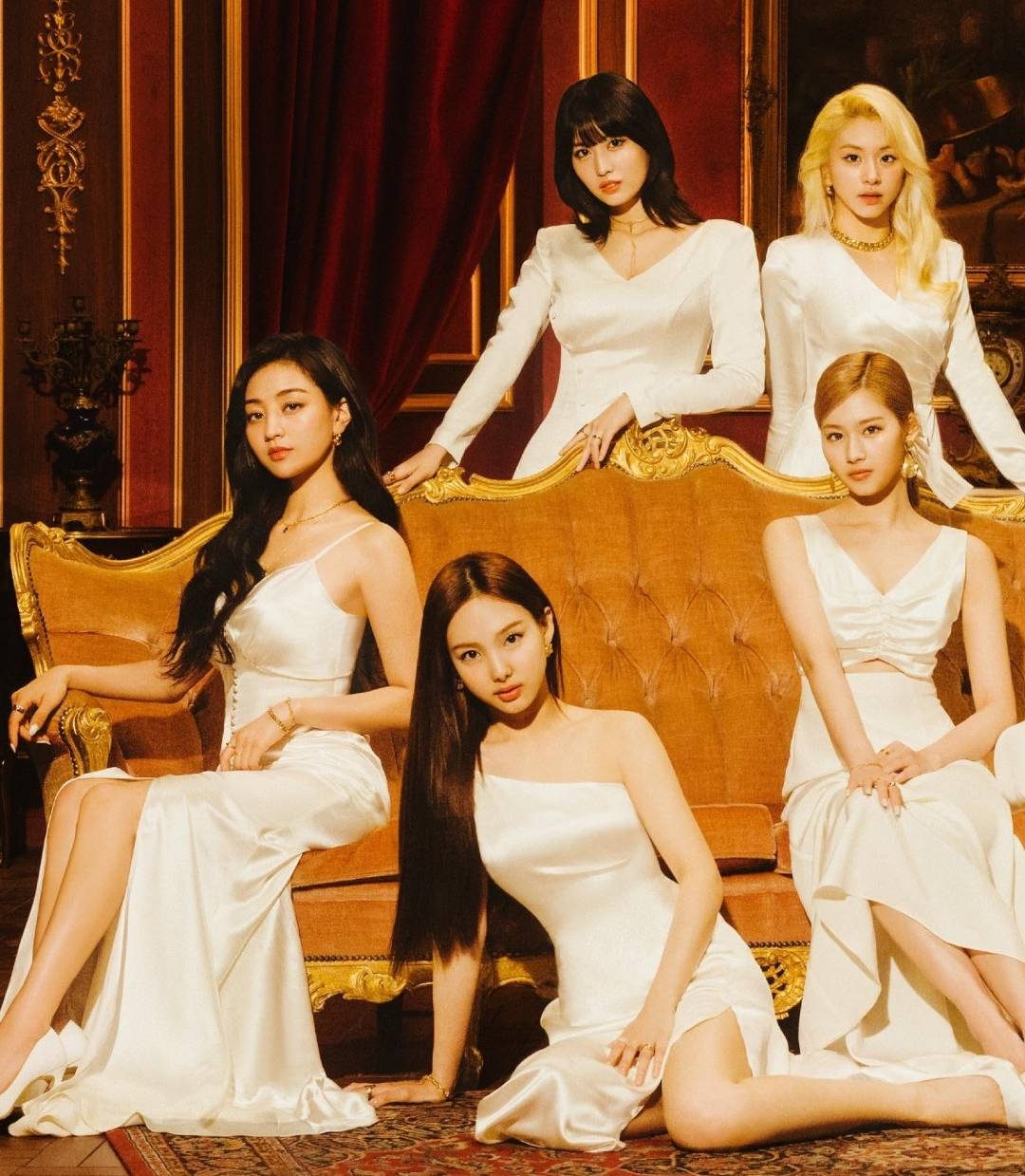 Jihyo, Nayeon, Momo, Sana & Chaeyoung - perfect world | Scrolller