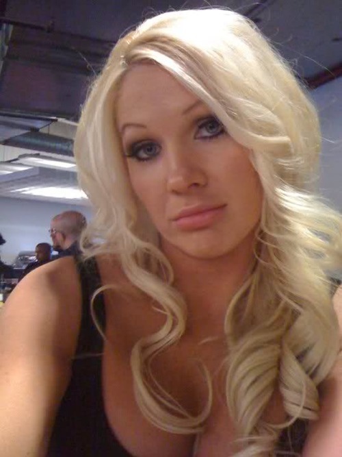 Jillian Hall | Scrolller