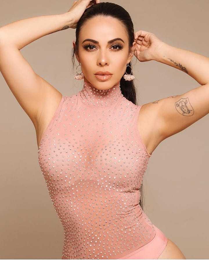 Jimena Sanchez | Scrolller