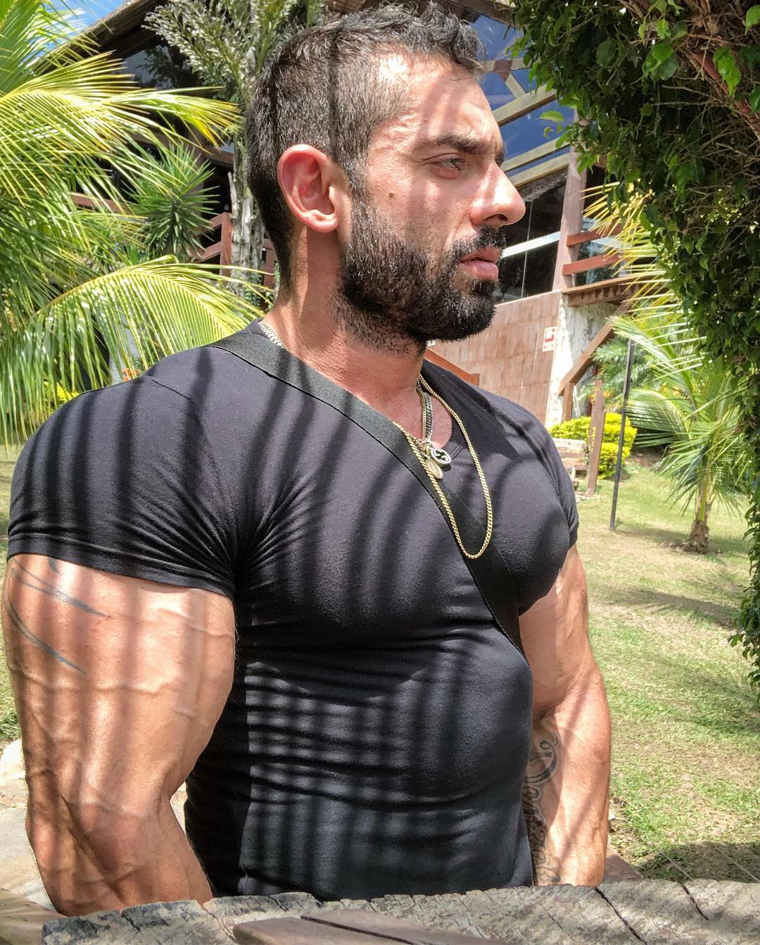 Jorge Denzel | Scrolller