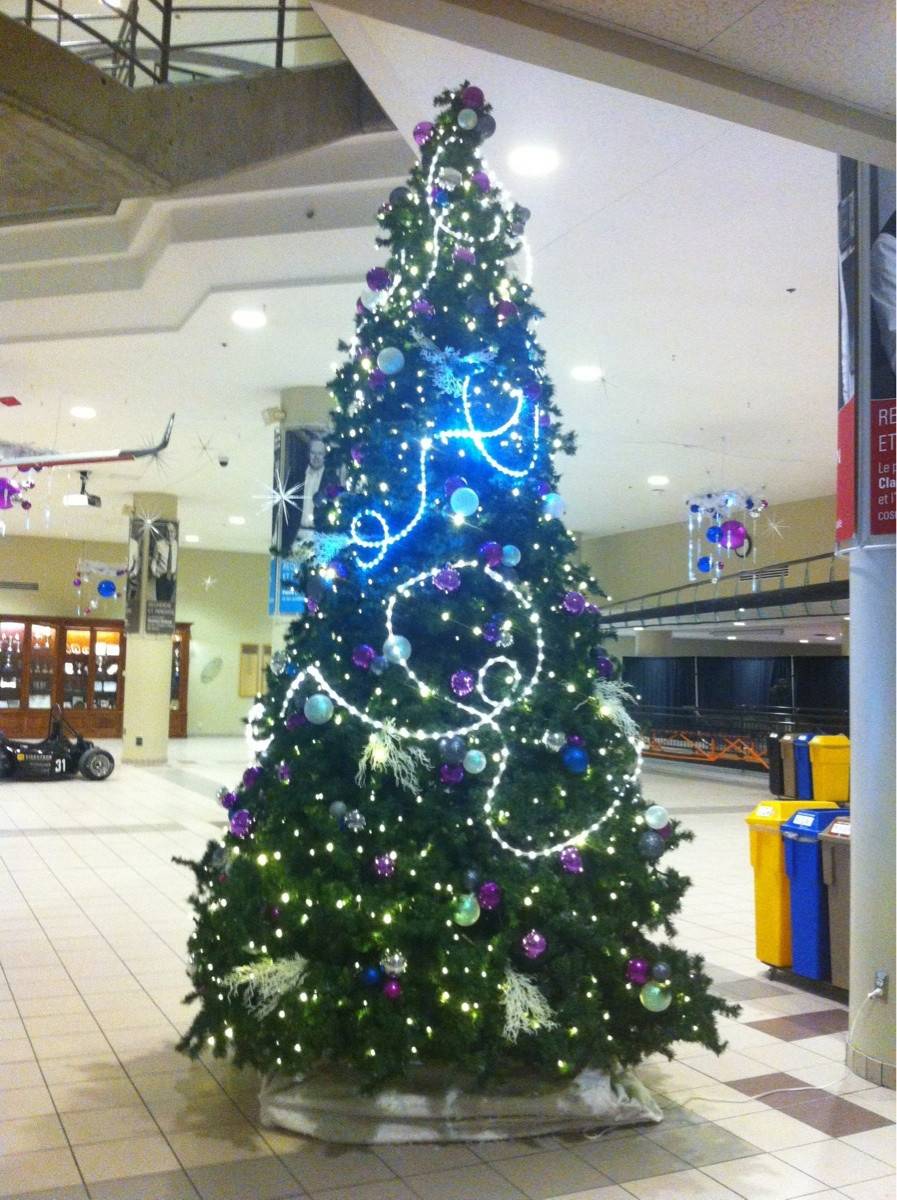 Joyeux Noël, r/etsmtl! | Scrolller