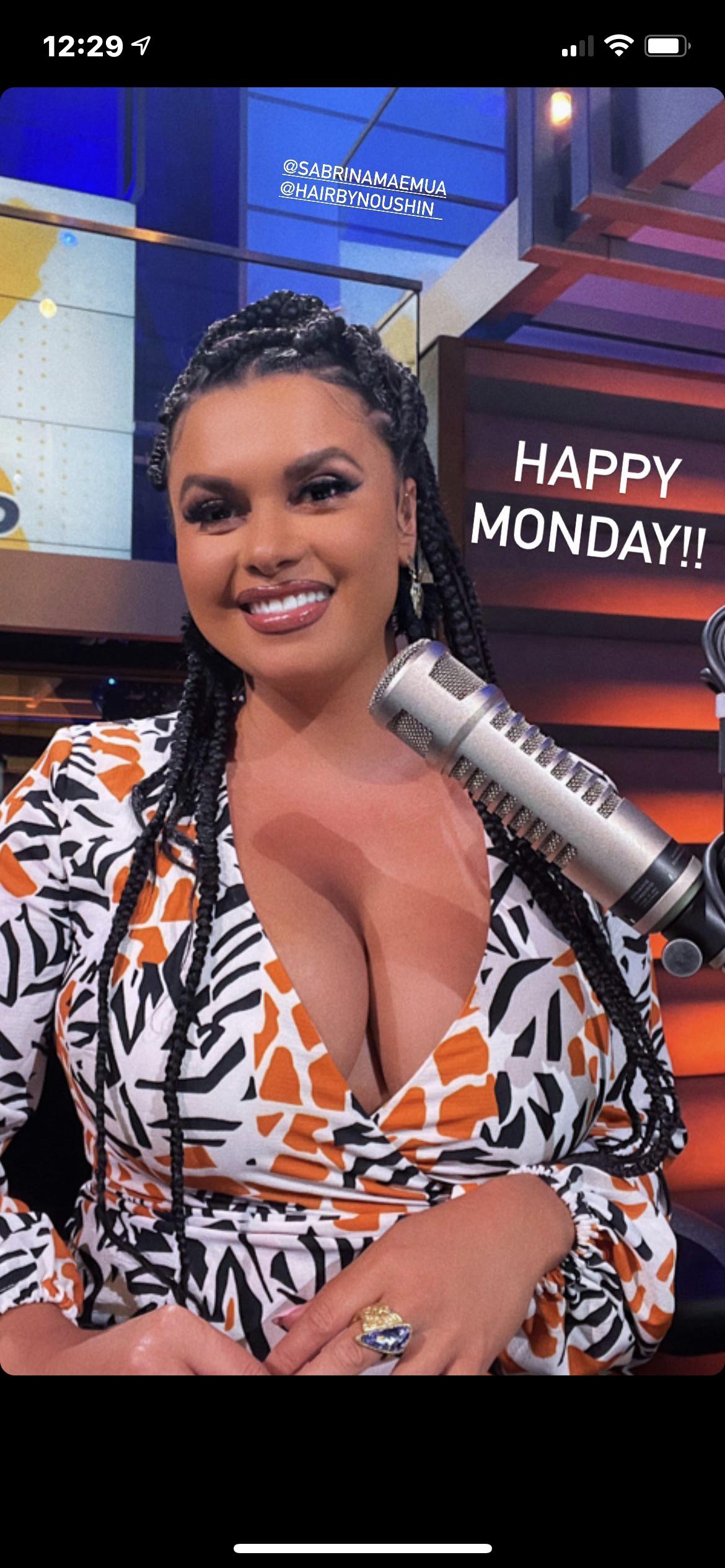 Jugs Taylor really busting out today | Scrolller