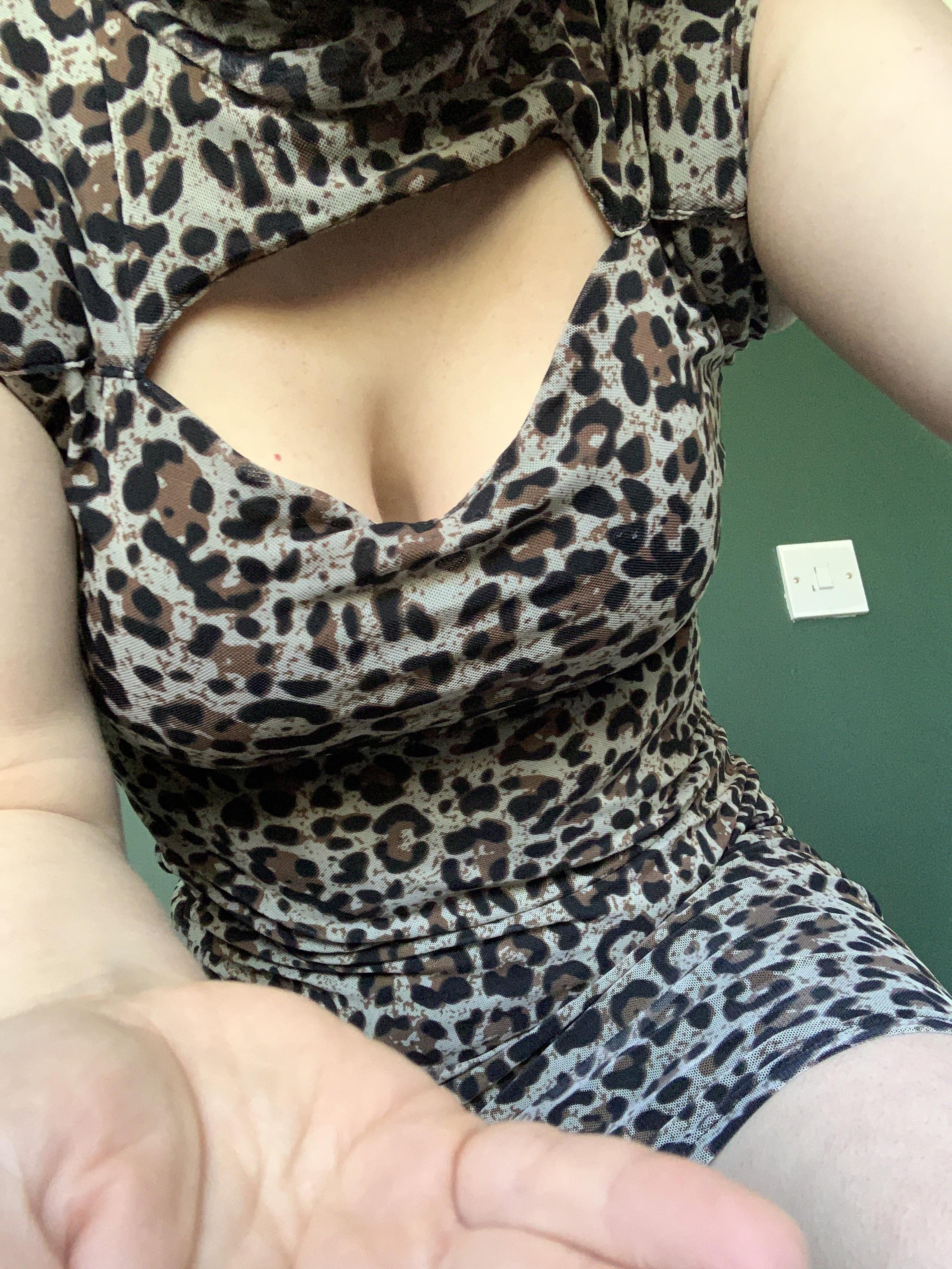 Jump into my hand little one. I’ll keep you safe | Scrolller