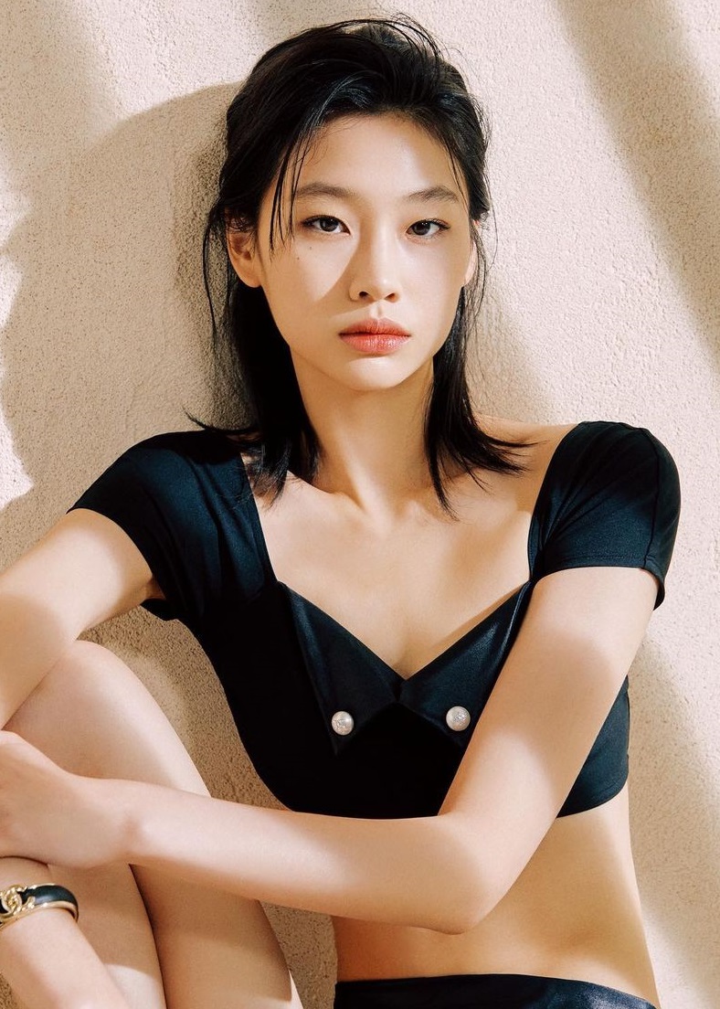 Jung Ho Yeon Squid Game Scrolller